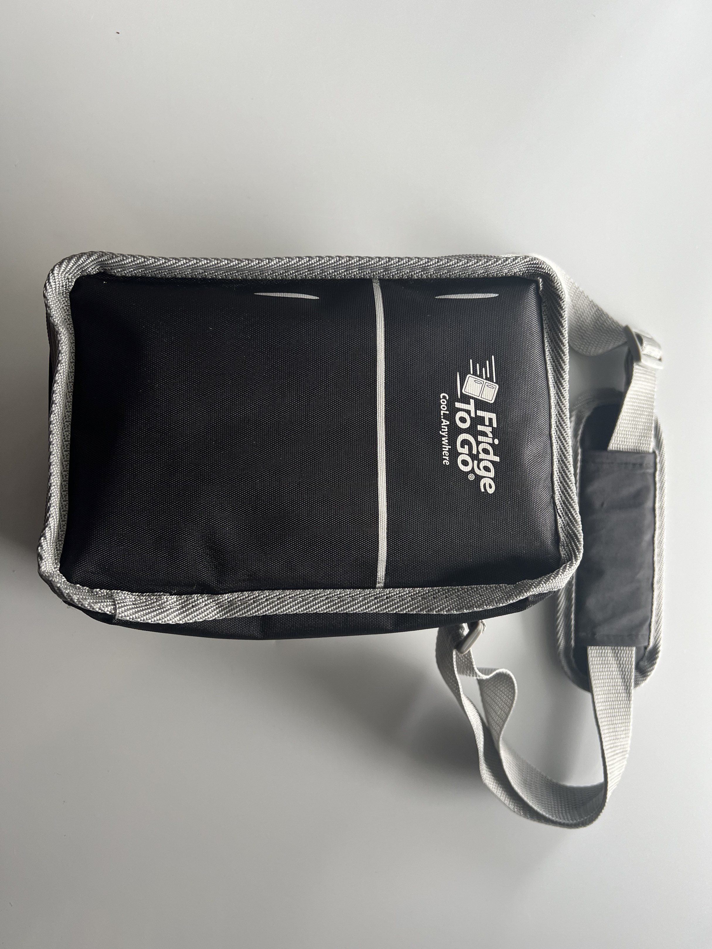 Fridge to Go Cooler Bag - Black, Babies & Kids, Nursing & Feeding ...