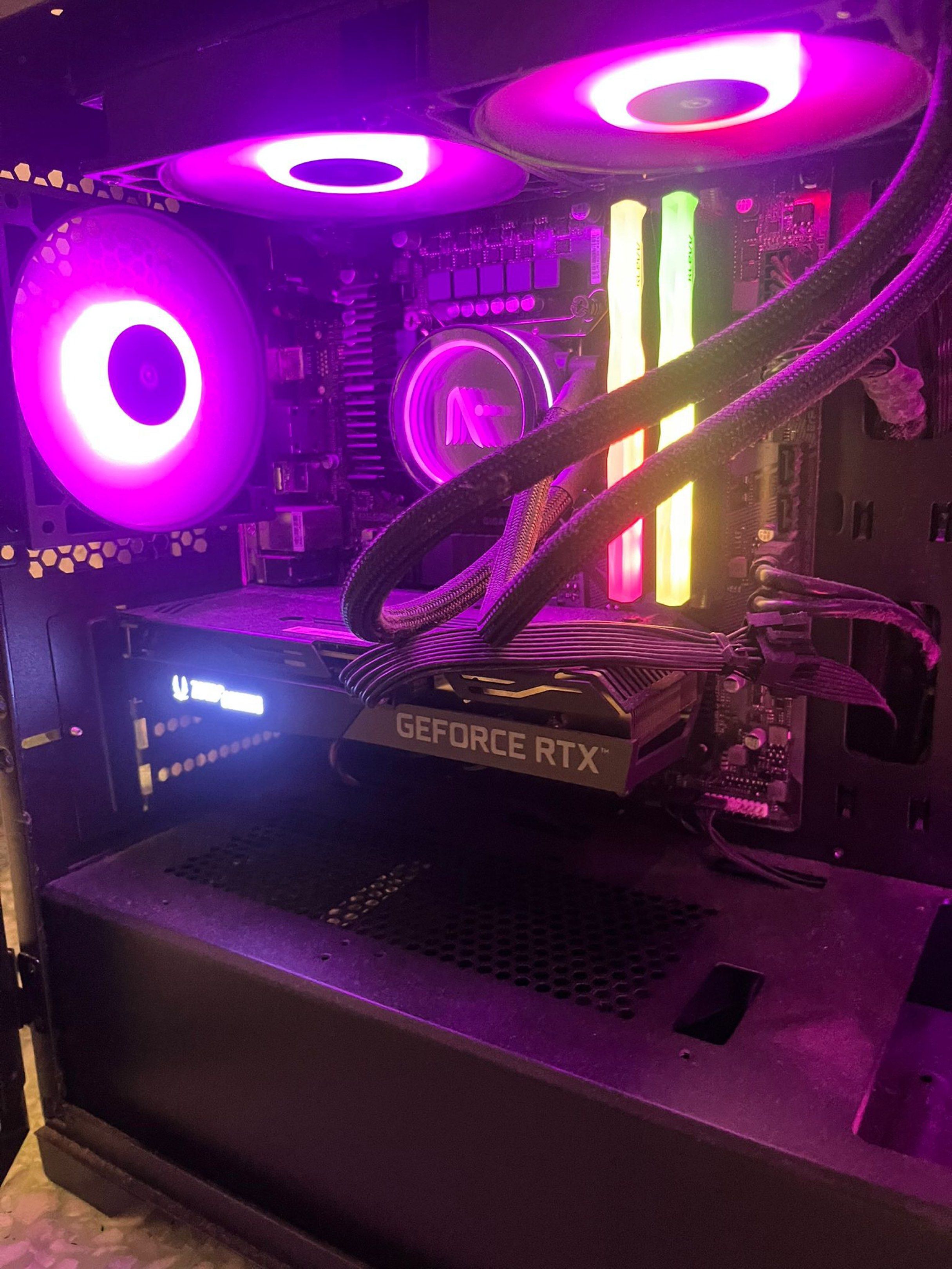 Gaming PC Aftershock, Computers & Tech, Desktops on Carousell