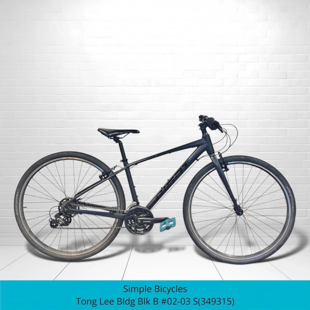 Giant Escape 3 Hybrid Bike, good condition with full warranty, Sports ...