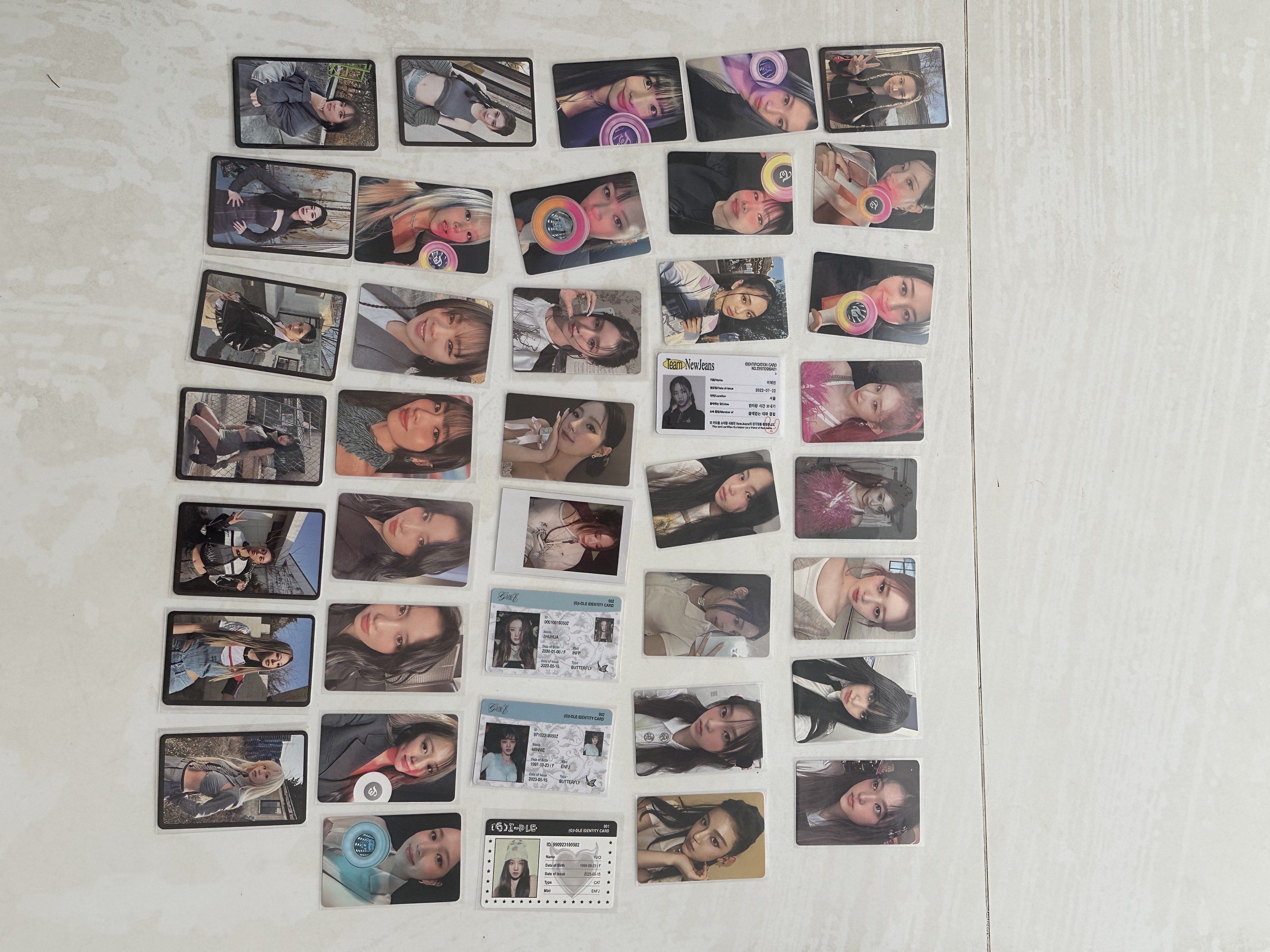 Girl Groups K-Pop Photocards, Hobbies & Toys, Memorabilia ...