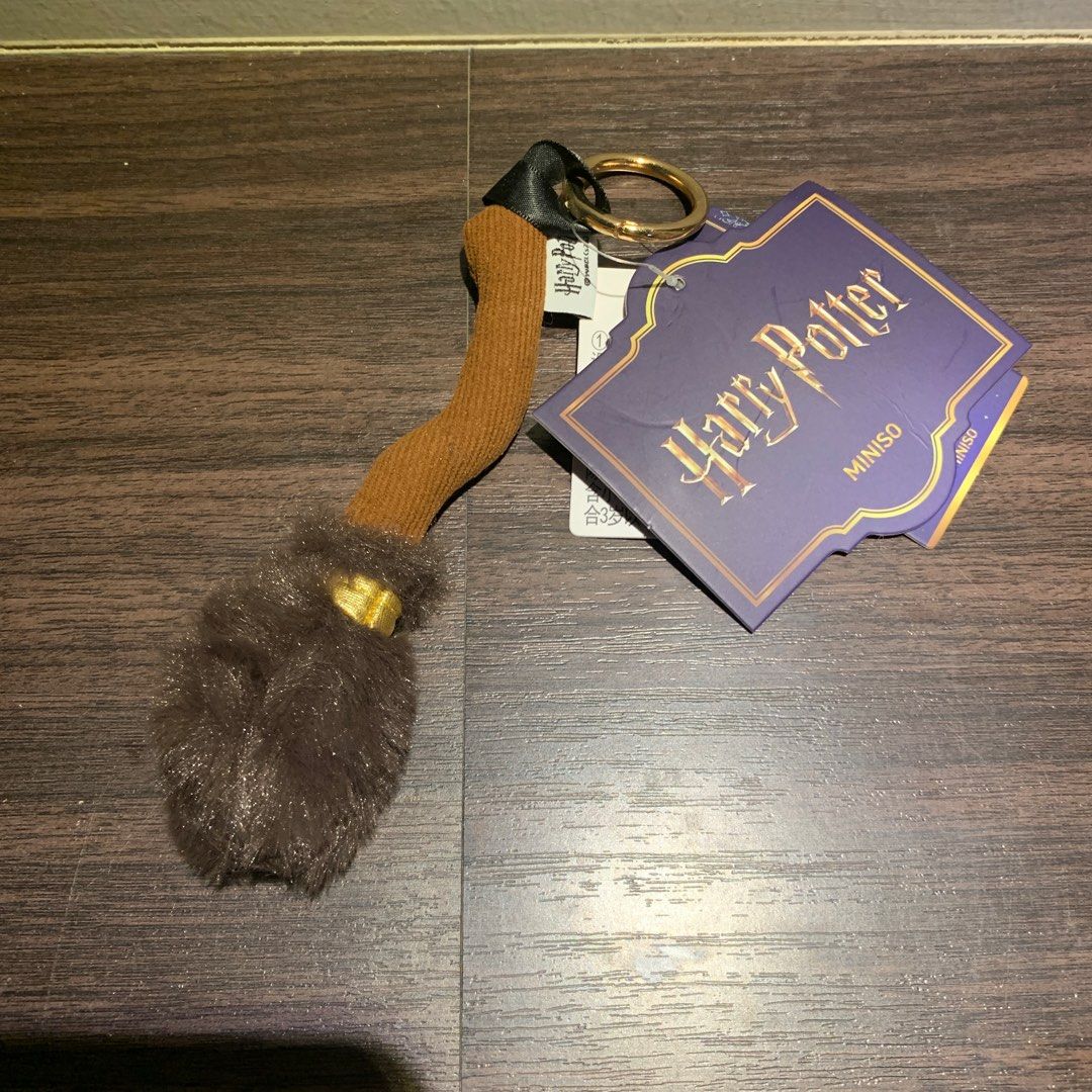 Harry Potter Miniso Nimbus 2000 Keychain, Hobbies & Toys, Collectibles ...