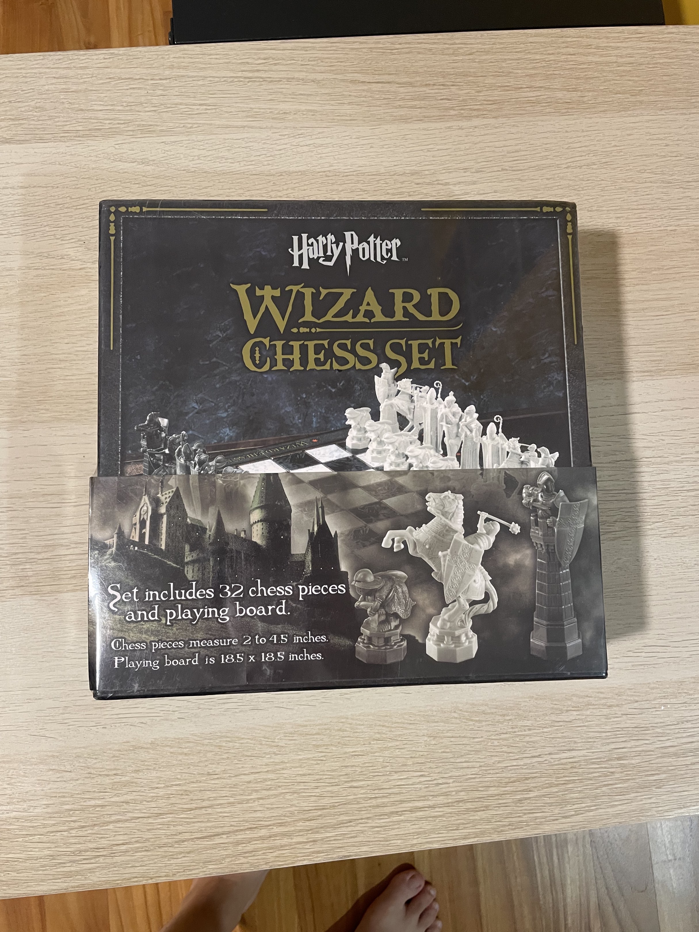 Harry Potter Wizard Chess Set, Hobbies & Toys, Toys & Games on Carousell