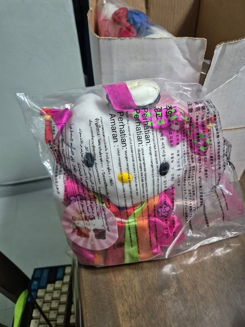 Hello Kitty & Dear Daniel Plushies, Hobbies & Toys, Toys & Games on ...