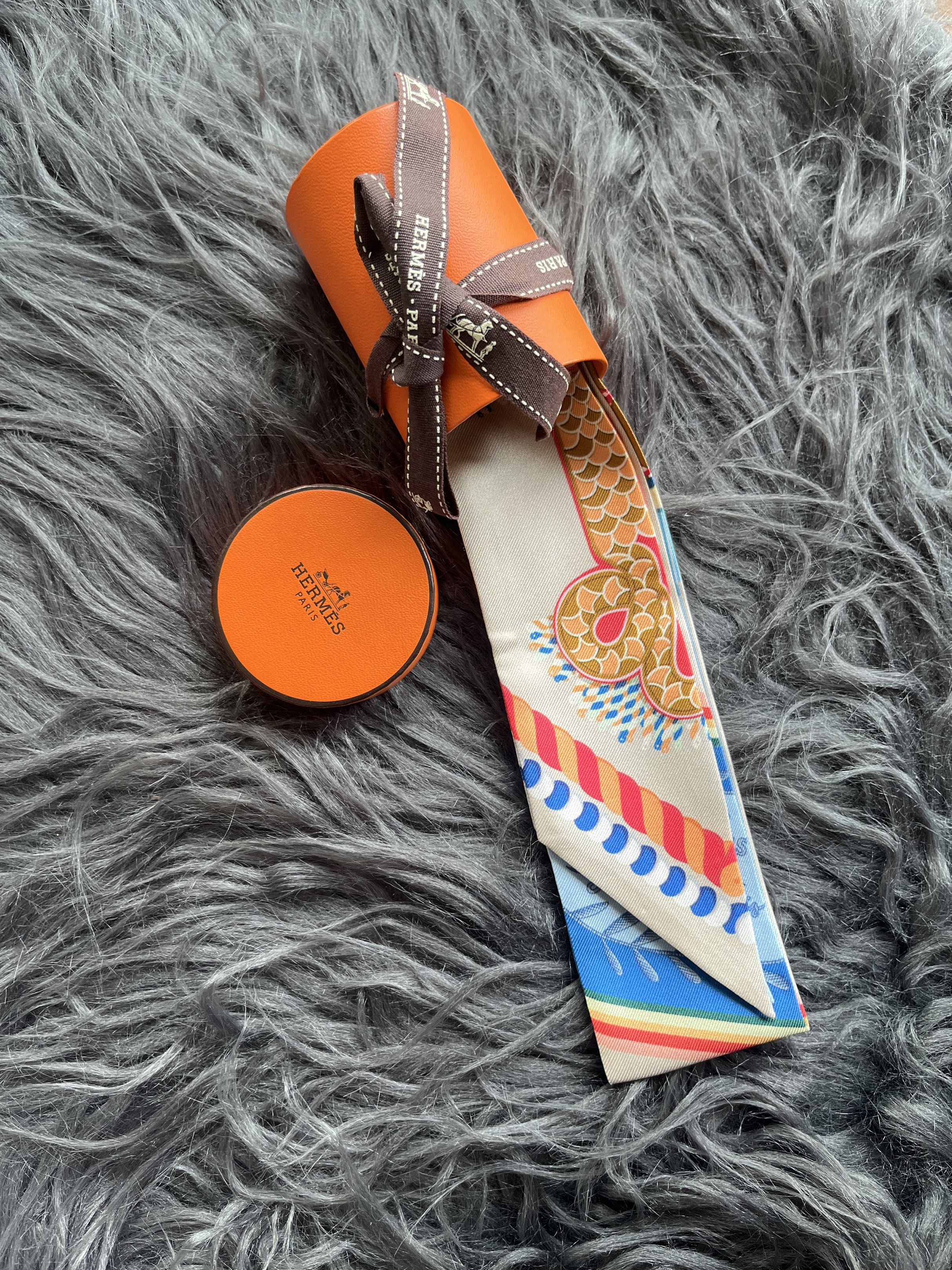 HERMES | Epaulettes de Gala Twilly, Luxury, Accessories on Carousell