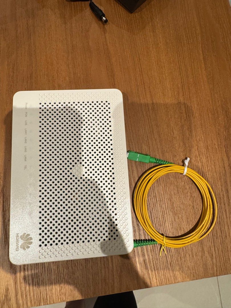 Huawei HG8140H5 GPON Terminal, Computers & Tech, Parts & Accessories ...