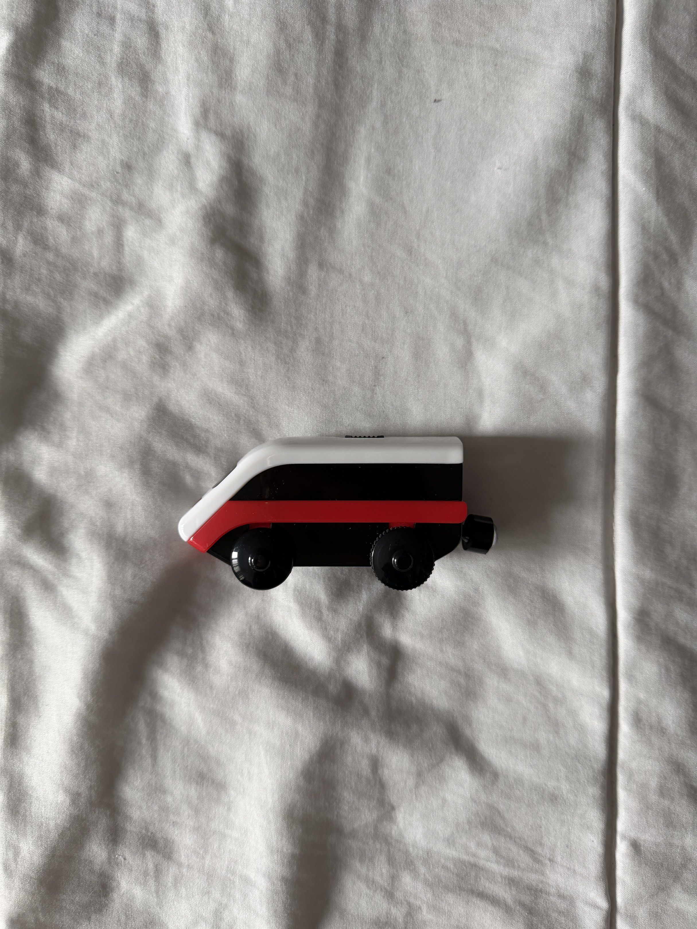 IKEA LILLABO Train Set + battery-operated locomotive, Hobbies & Toys ...