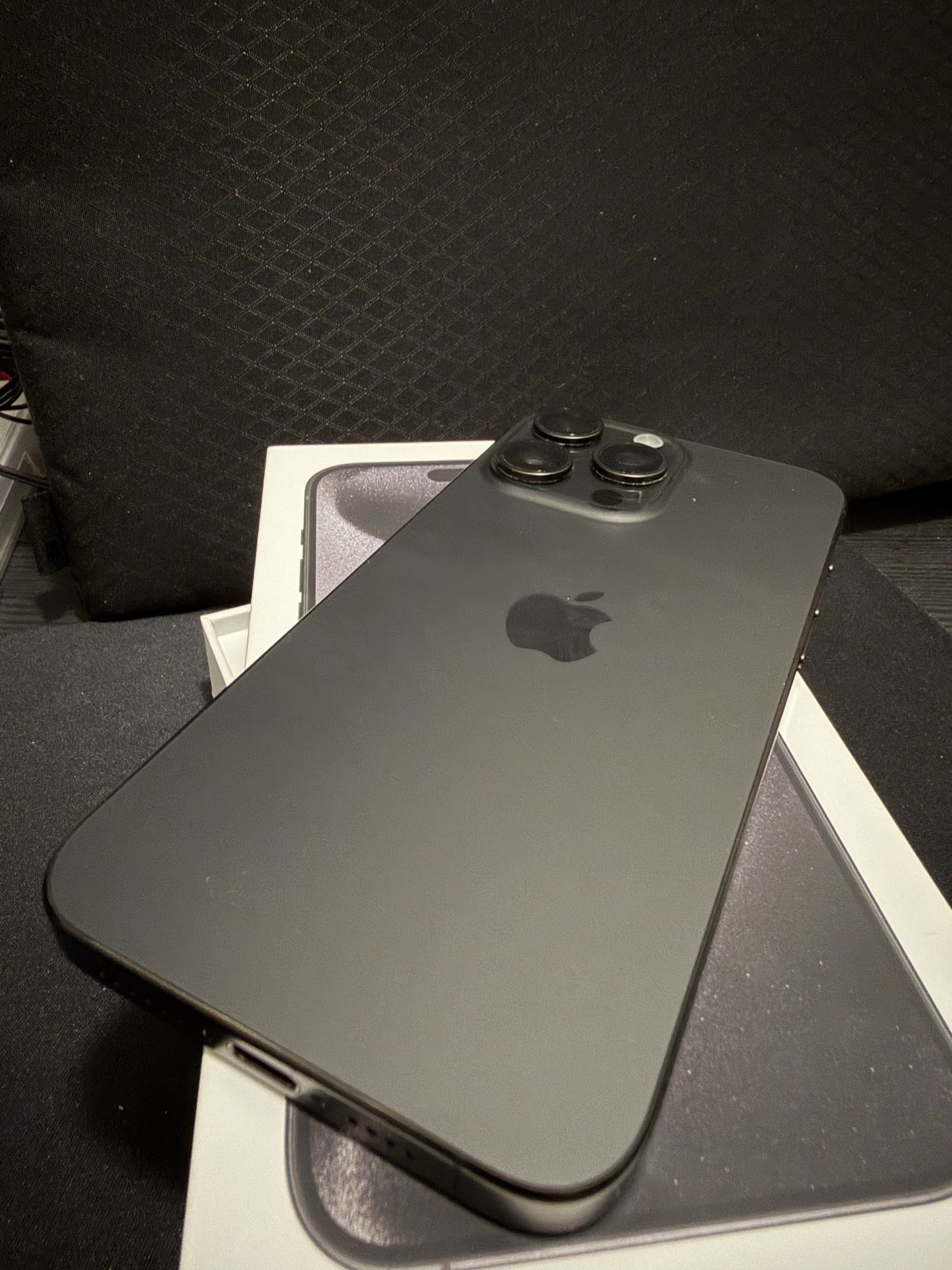 iPhone 15 Pro Max 256GB Black Titanium, Mobile Phones & Gadgets, Mobile ...