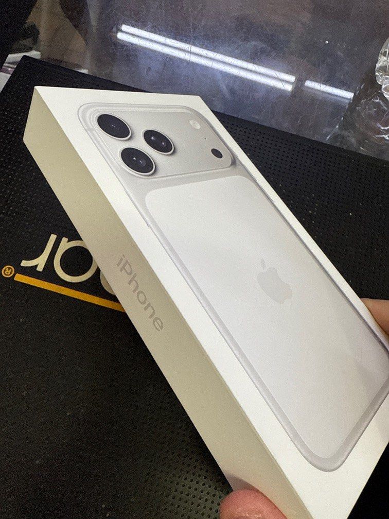 iPhone 17 Pro Max Silver 1TB, Mobile Phones & Gadgets, Mobile Phones ...