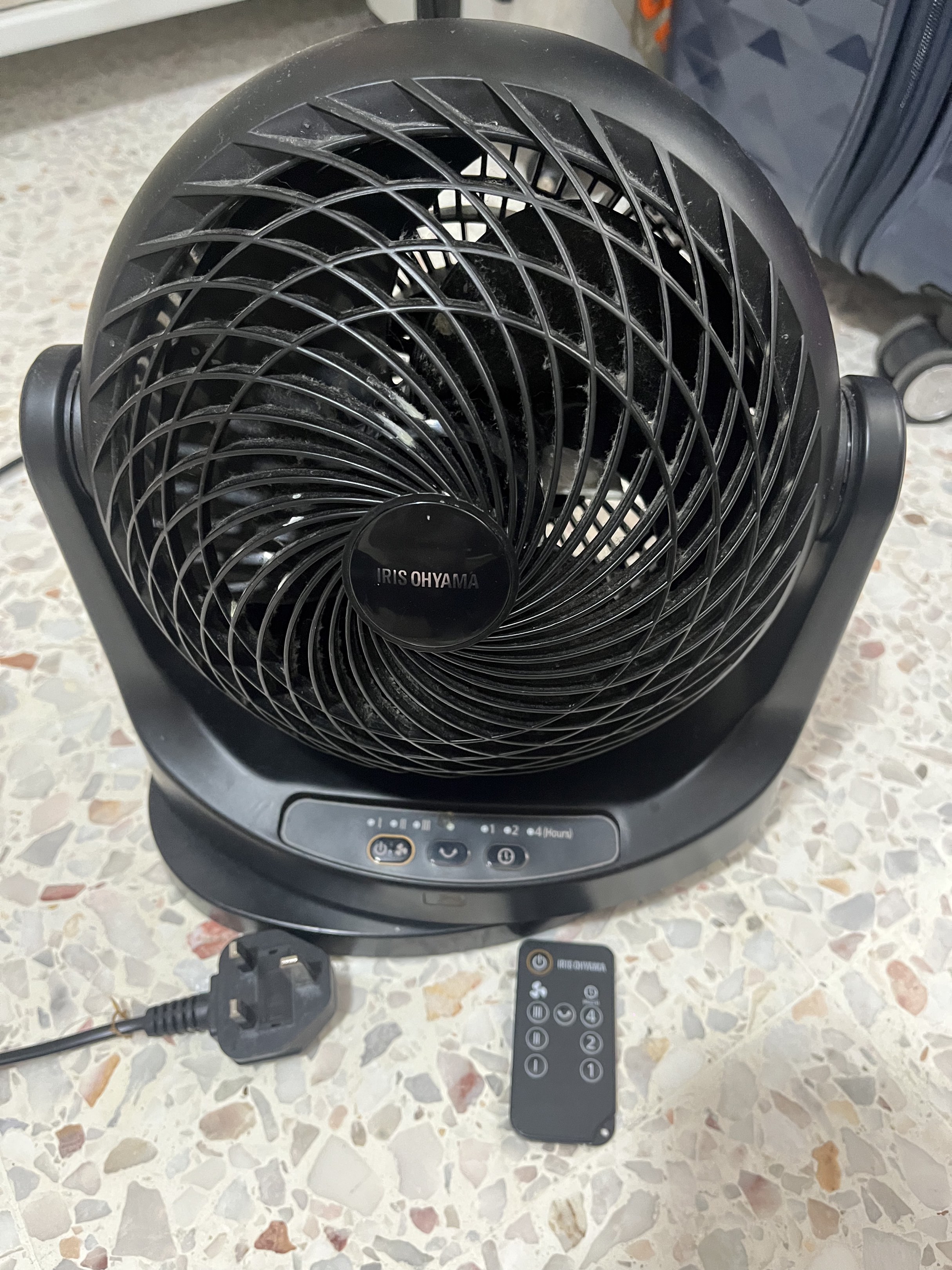 Iris Ohyama Circulator Fan PCF-MKC18, Furniture & Home Living, Lighting ...