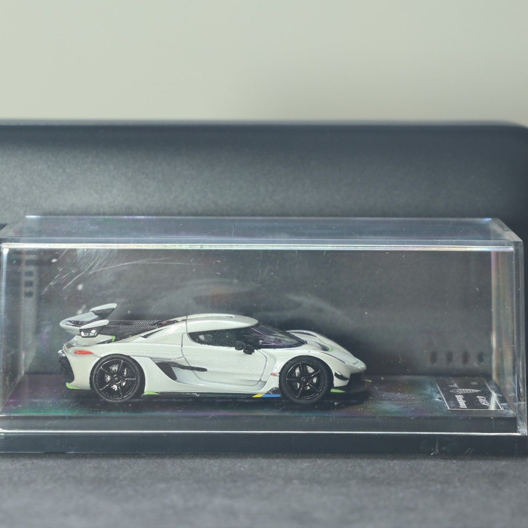 Koenigsegg Jesko 1:64 Avanstyle, Hobbies & Toys, Toys & Games on Carousell