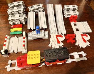 LEGO DUPLO Town 10425 Train Tunnel and Tracks Expansion Set (20 Pieces ...