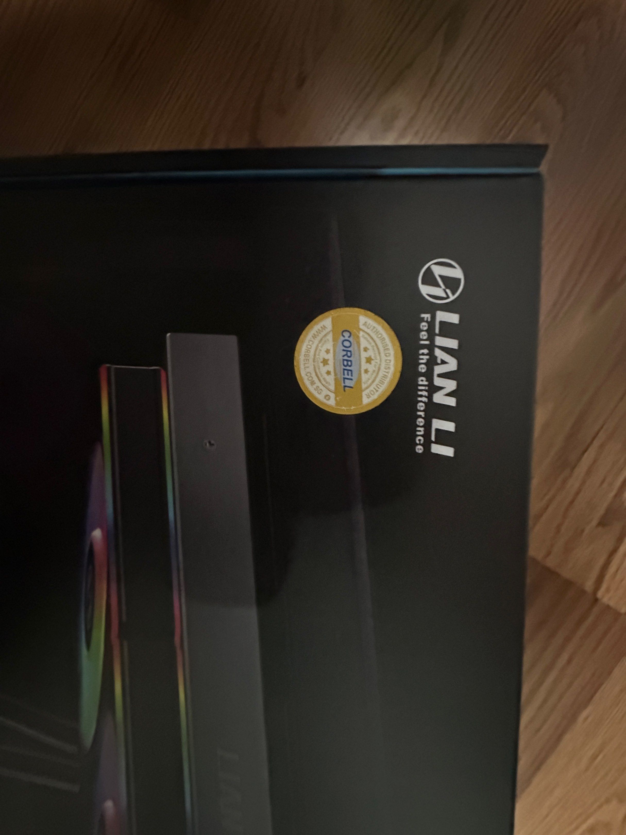 Lian Li HydroShift LCD 360R CPU Cooler - Black, Computers & Tech, Parts ...