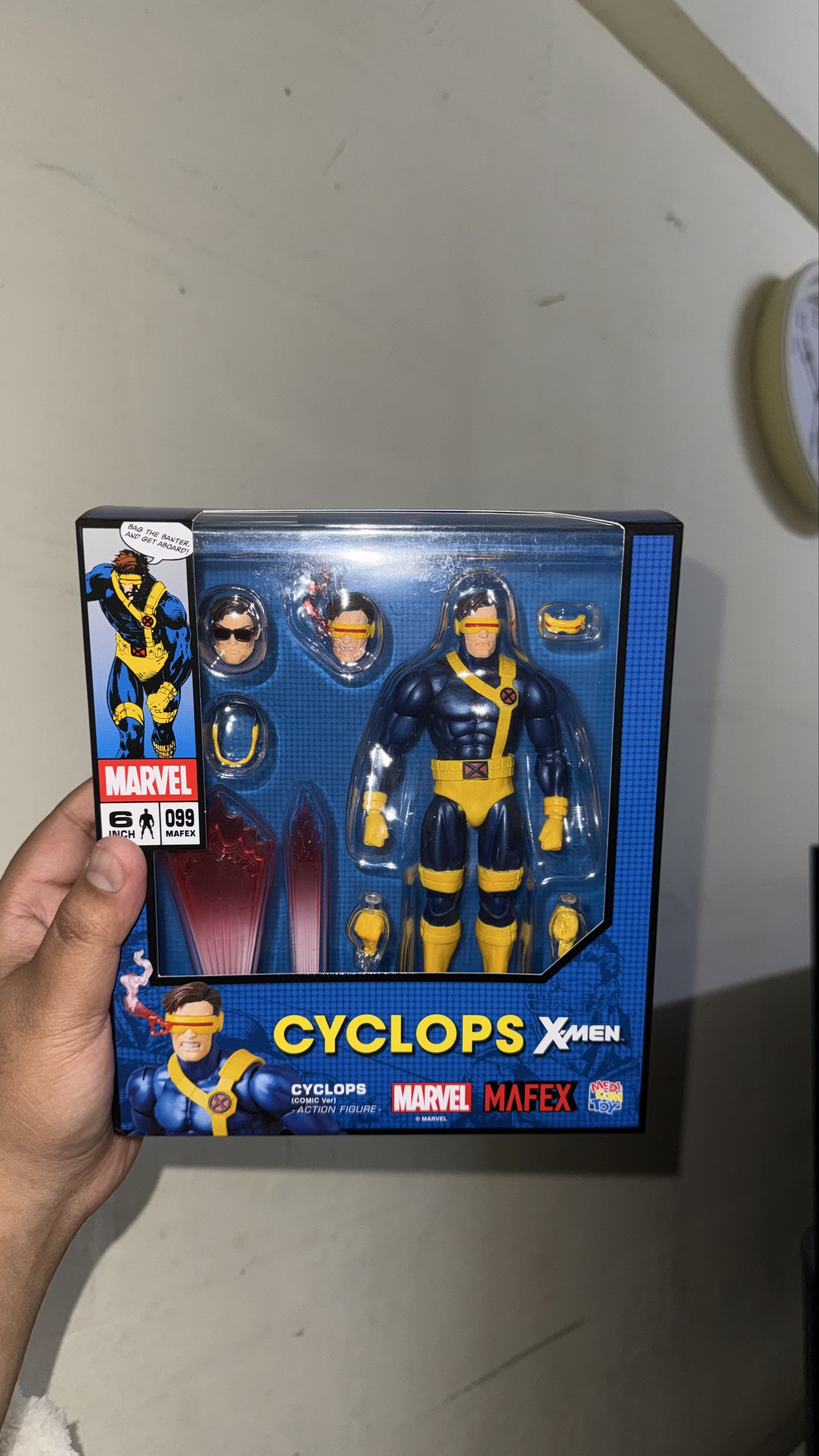 MAFEX Cyclops X-Men Action Figure, Hobbies & Toys, Toys & Games on ...