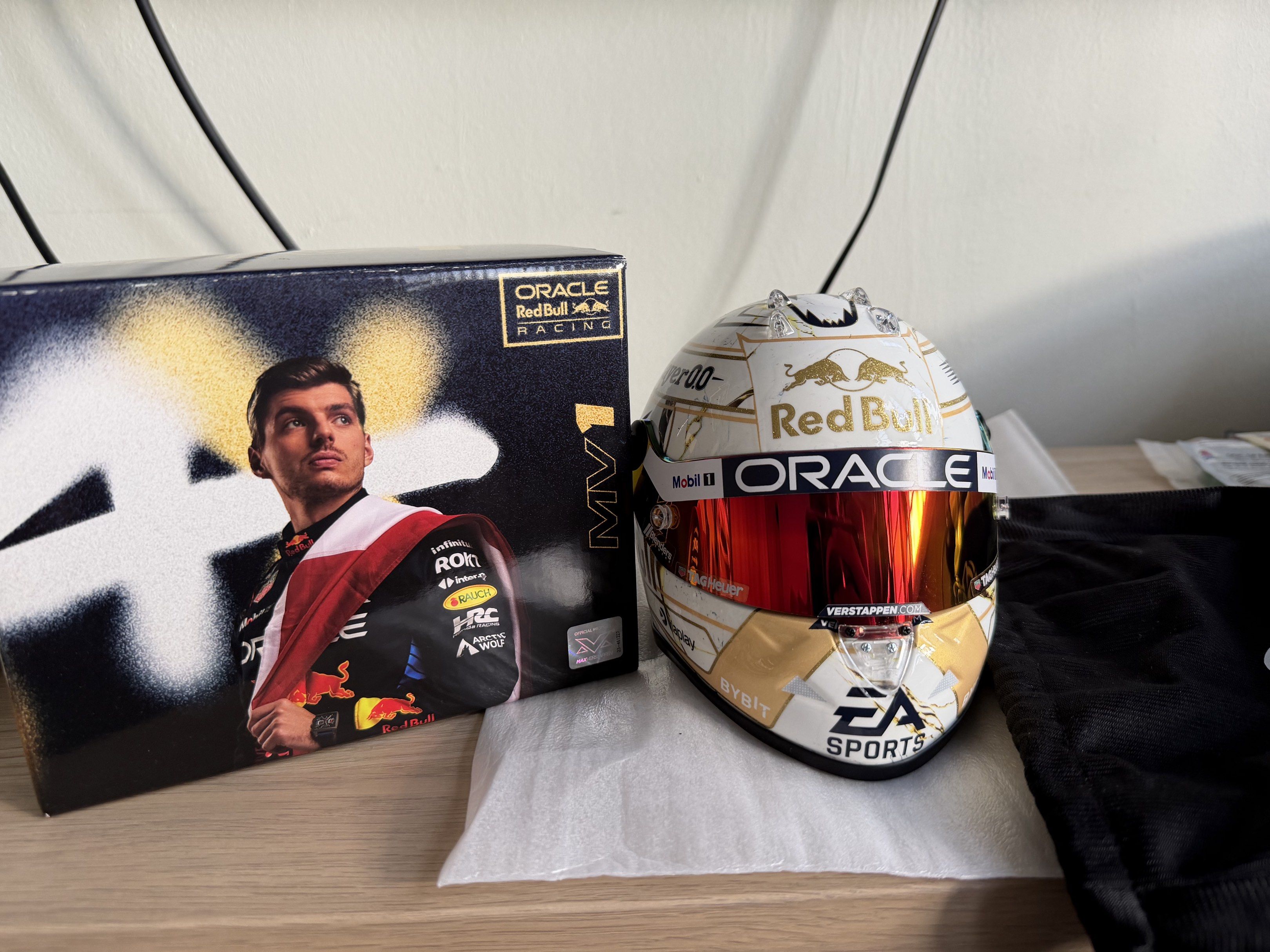 MAX VERSTAPPEN 2024 RED BULL FORMULA 1 FORMULA ONE WORLD CHAMPION ...