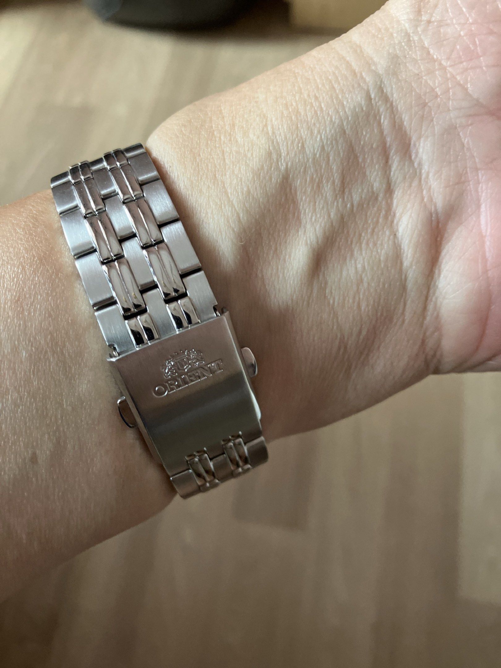 Orient World Map model reissue, Men's Fashion, Watches & Accessories ...