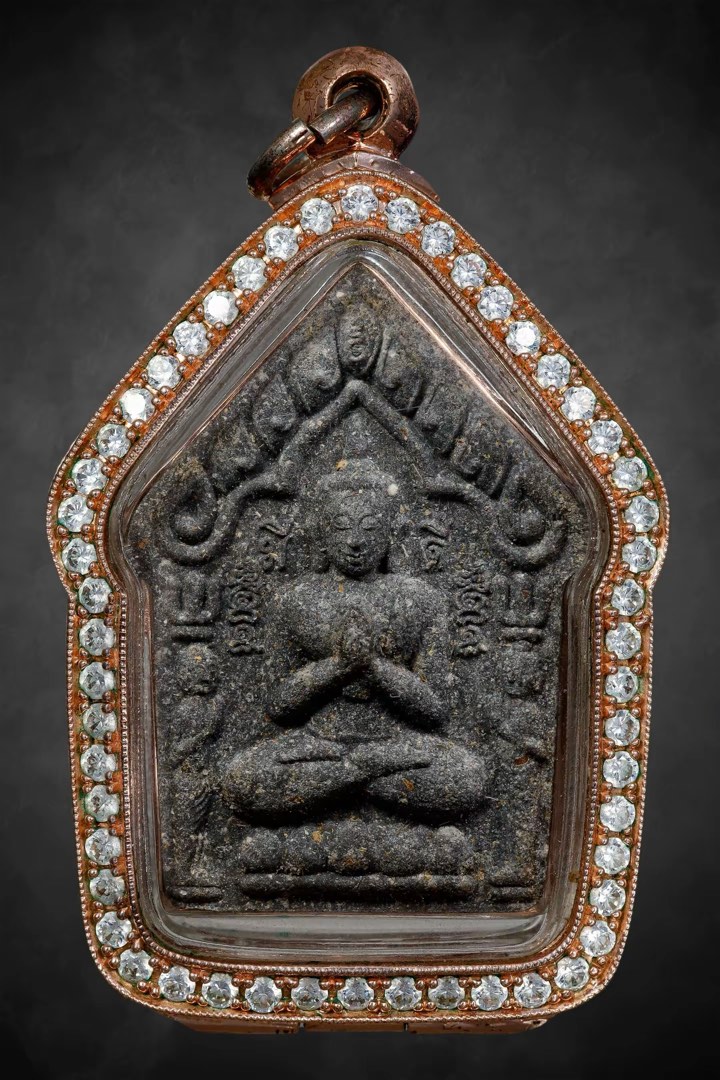 Phor Pong “ Ban Mee Dee “, Hobbies & Toys, Religious Items on Carousell