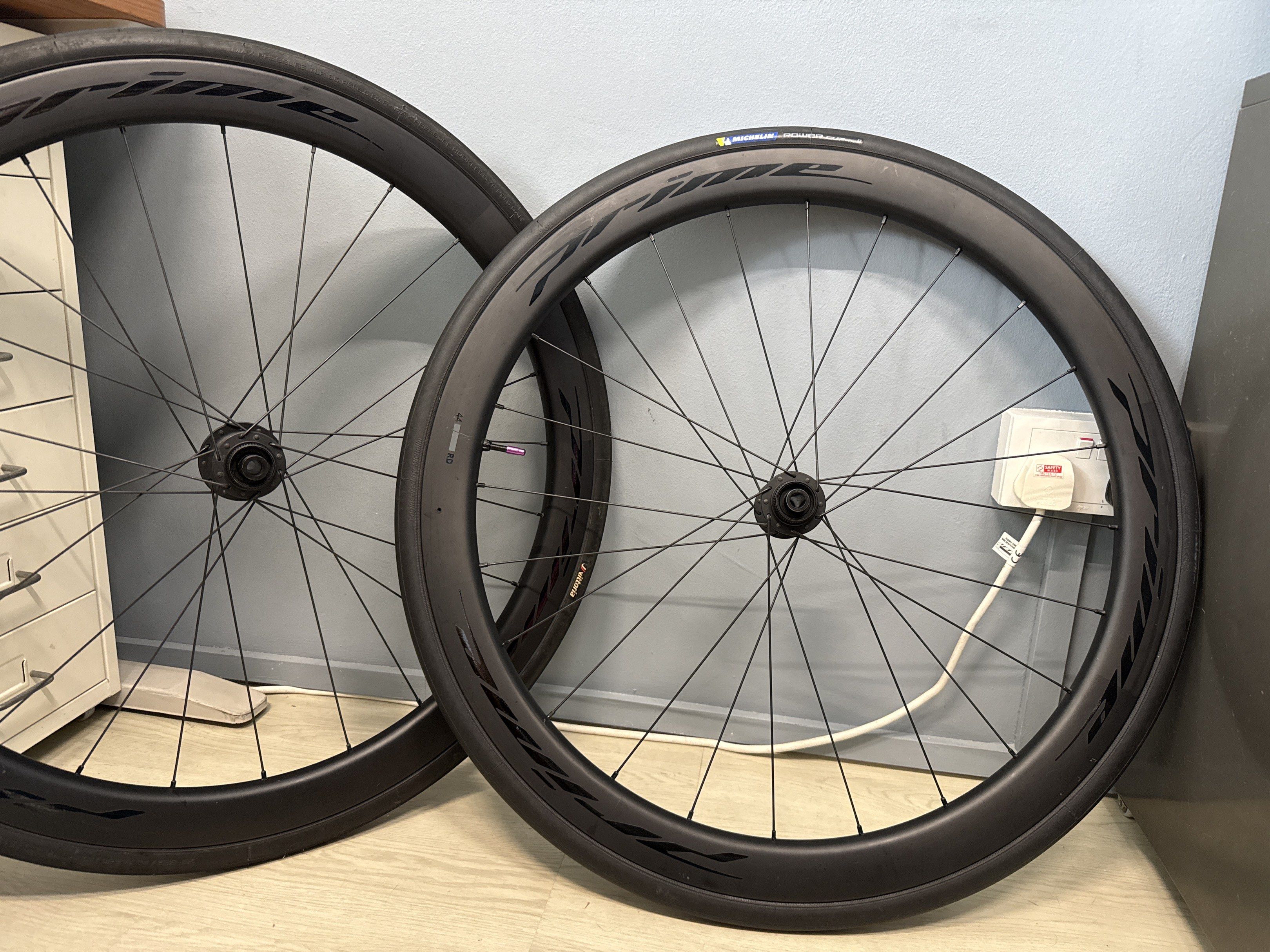 Prime Carbon Road Bike Wheelset, Sports Equipment, Bicycles & Parts ...