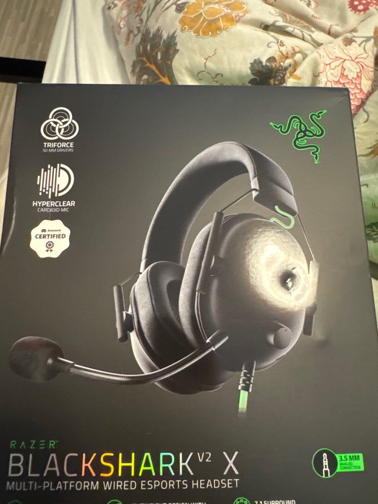 Razer Blackshark V2 Pro , Audio, Headphones & Headsets on Carousell