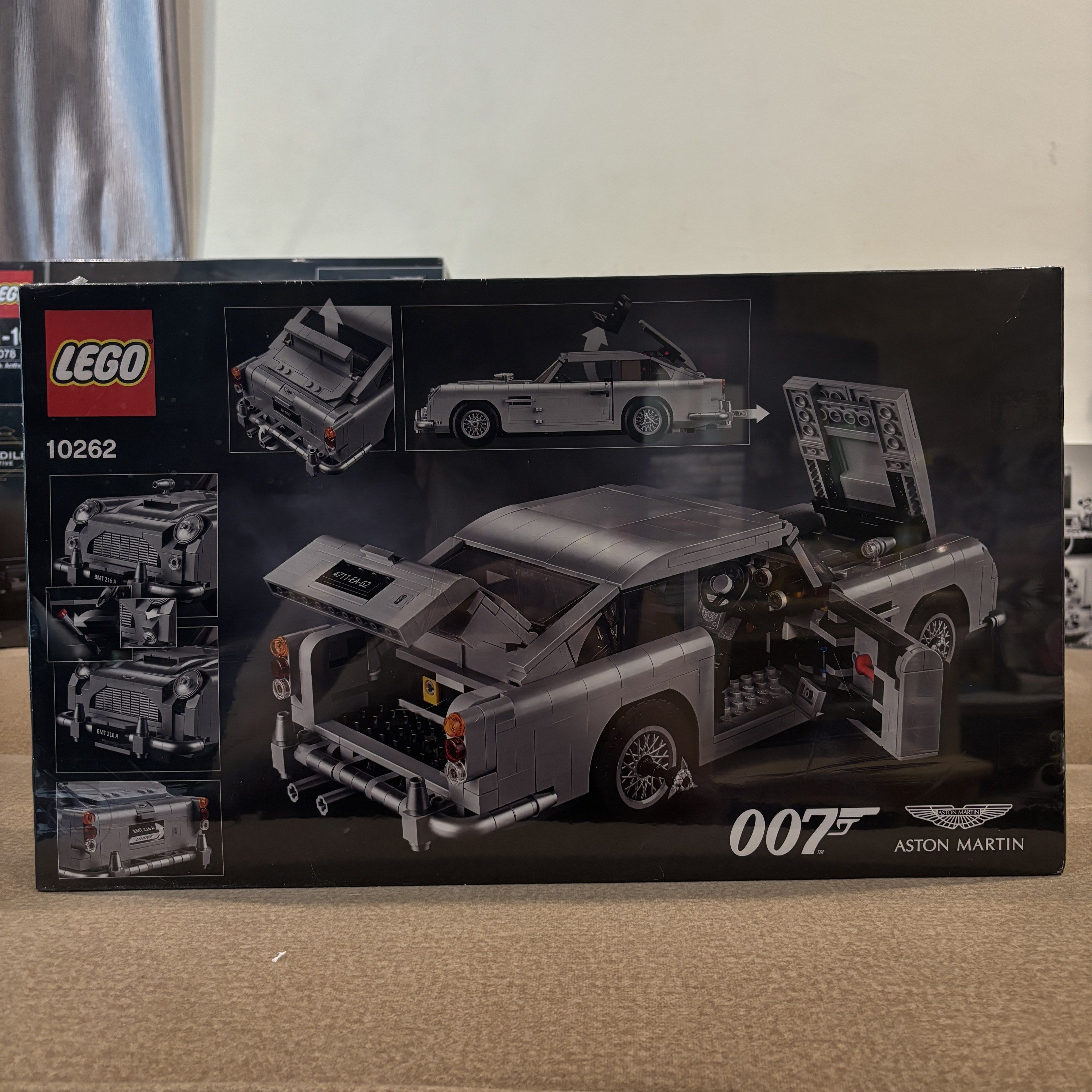 (RETIRED SET) LEGO Creator James Bond Aston Martin DB5 10262, Hobbies ...