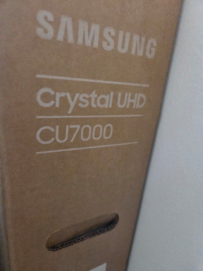 Samsung Crystal UHD 43" CU7000 TV, TV & Home Appliances, TV ...