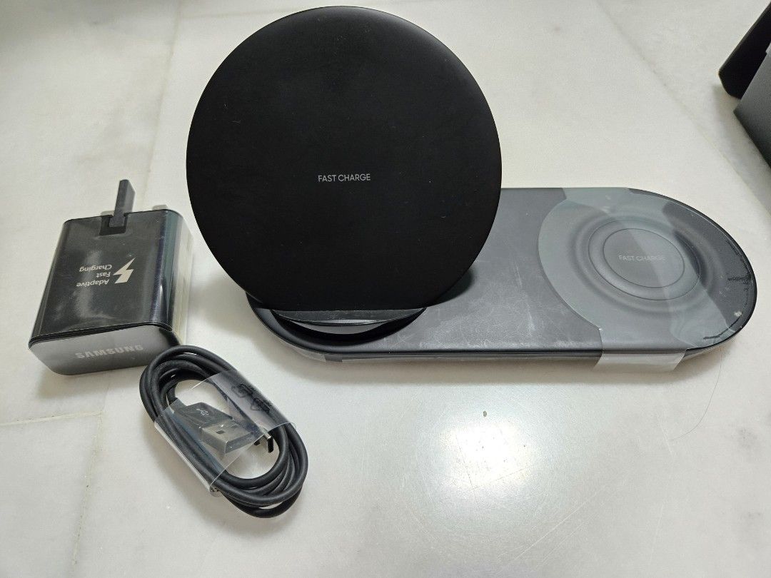 Samsung Wireless Charger Duo (EP-N6100), Mobile Phones & Gadgets ...