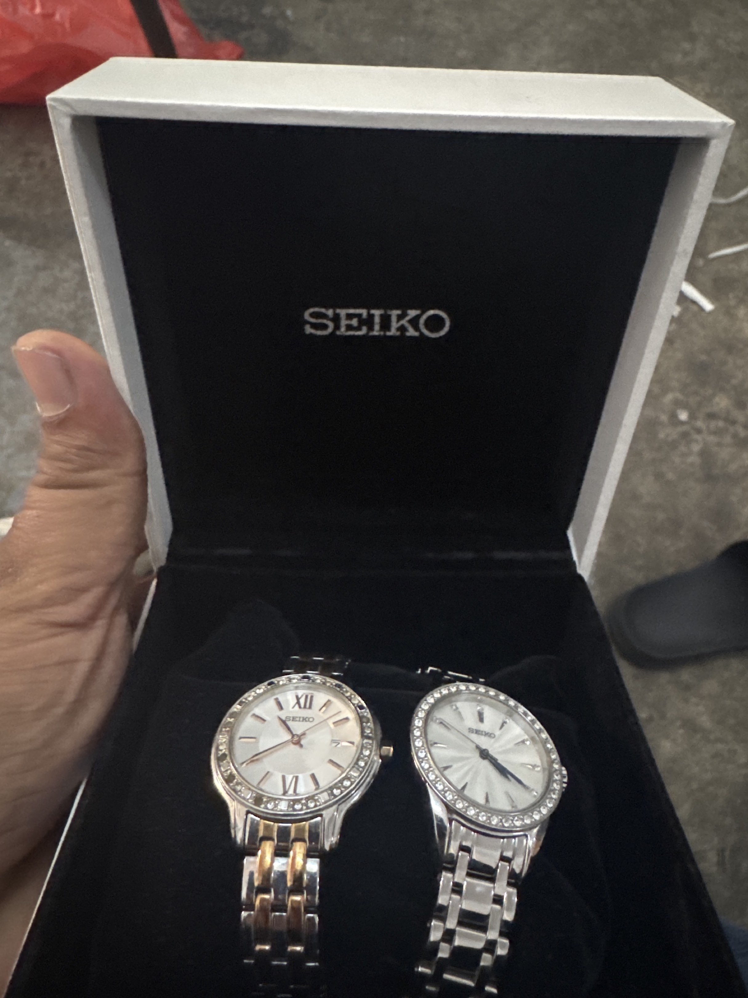 Shahin alom, Luxury, Watches on Carousell