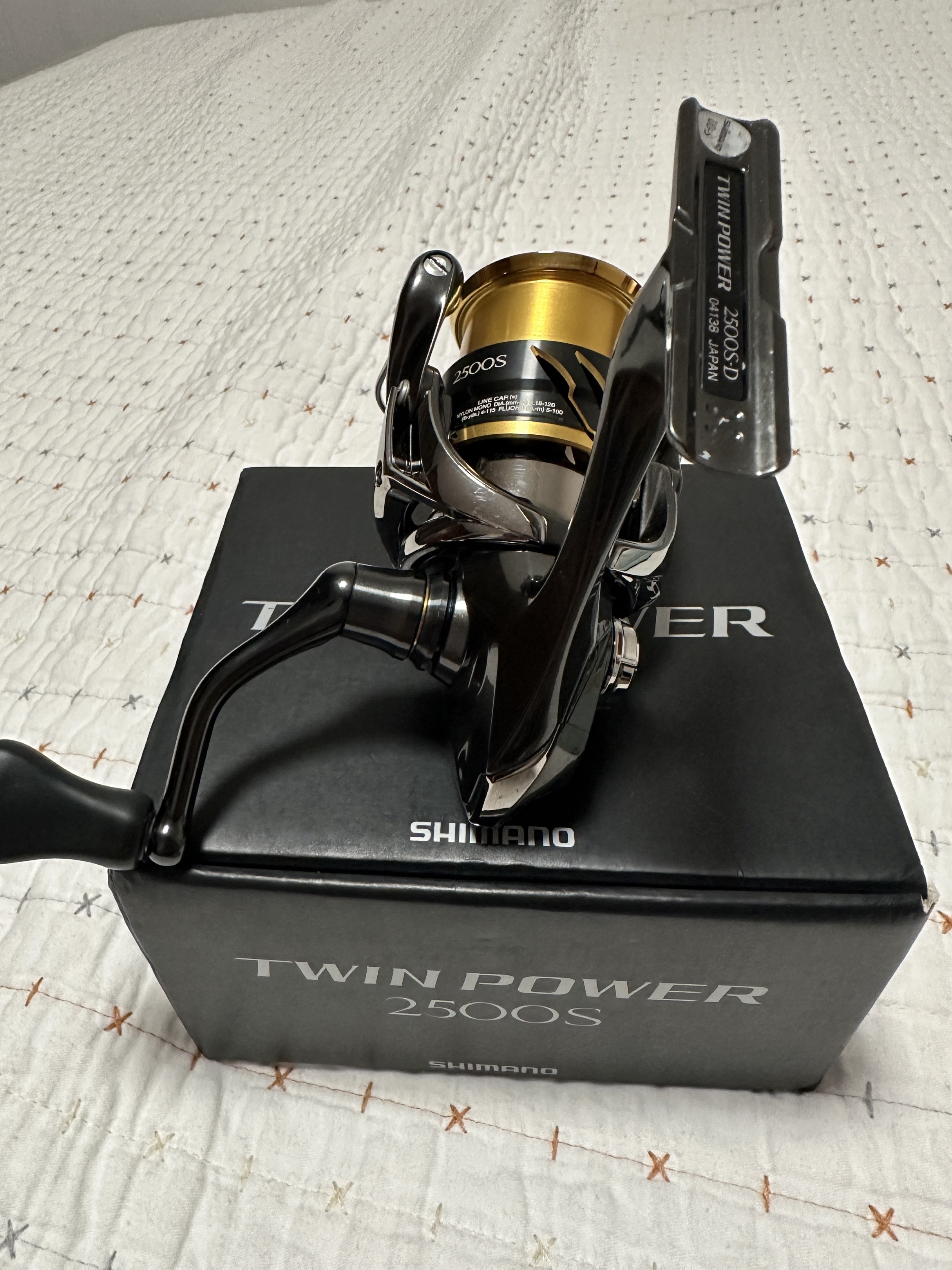 Shimano Twinpower 2500, Sports Equipment, Fishing on Carousell