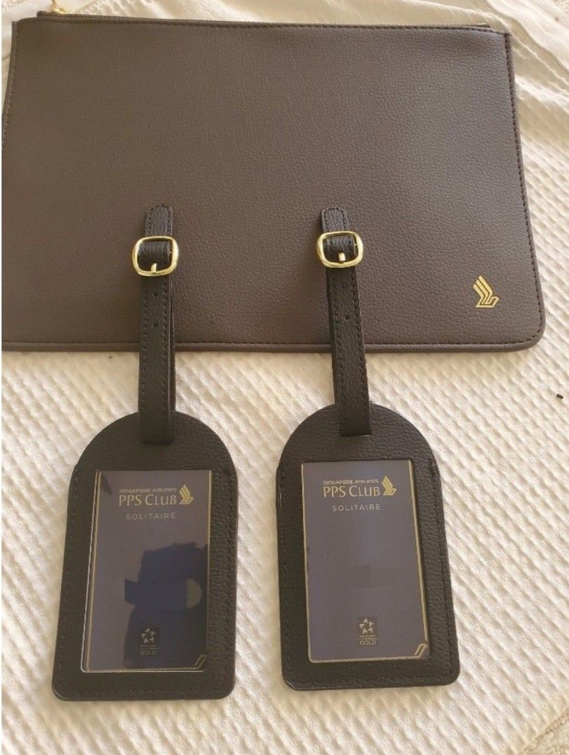Singapore Airlines PPS Club Solitaire Travel Set Pouch Tag, Hobbies ...