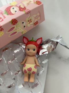 Sonny Angel Strawberry Series Figurine lop ear, Hobbies & Toys, Toys ...