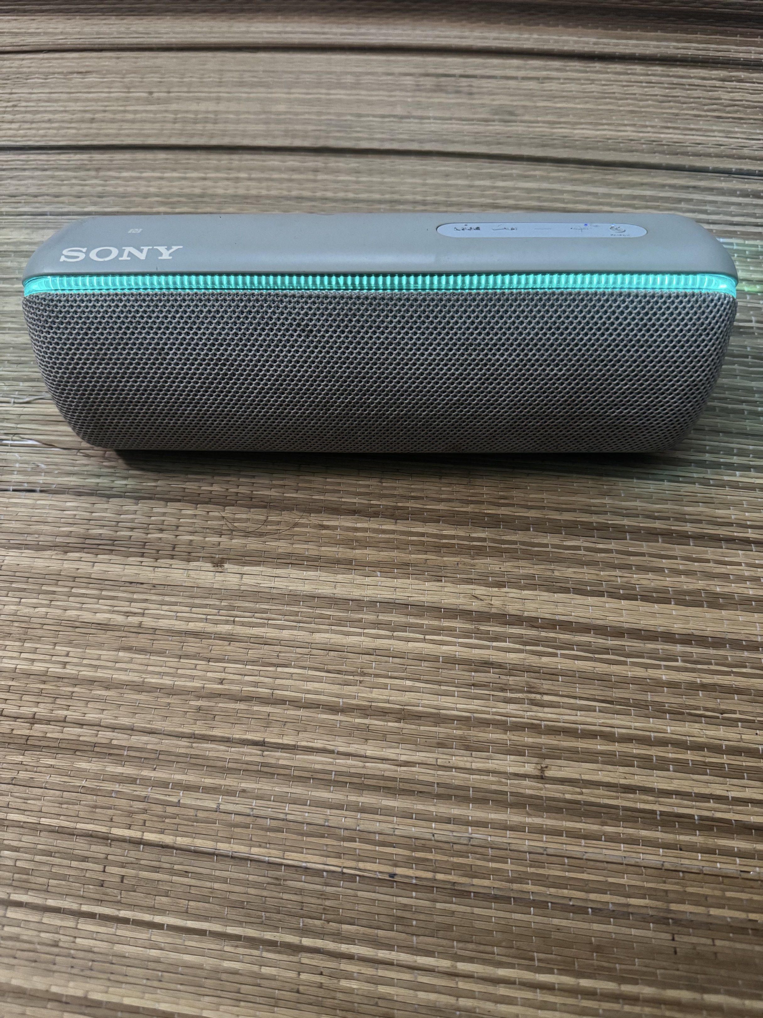 Sony Srs-Xb32 Portable Speaker, Audio, Portable Audio Accessories on ...