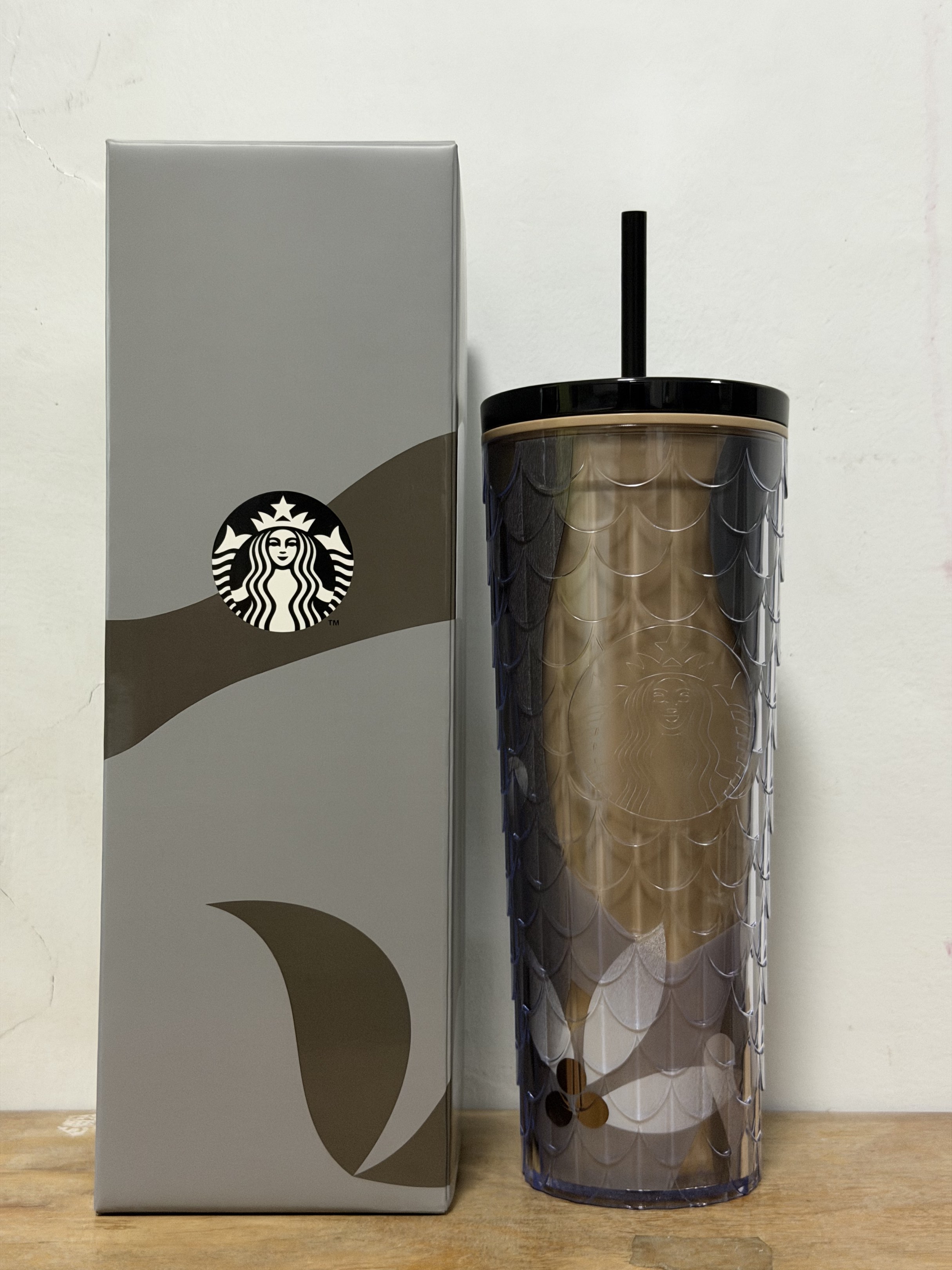 Starbucks Charcoal Cold Cup w/ Straw | 2026 Collection |, Furniture ...