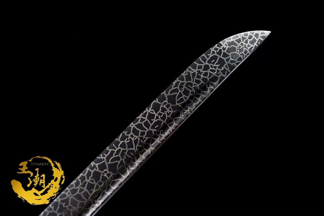 The Dark Knight "not batman" (NOT SHARPENED FOR CAROUSELL), Hobbies ...