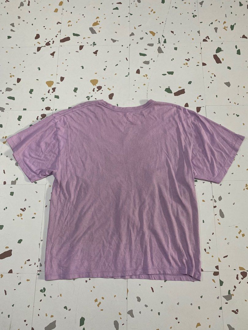 Tupac Shakur graphic T shirt 📍Dimes: 22 x 26 📍Condition: Excellent 📍 ...