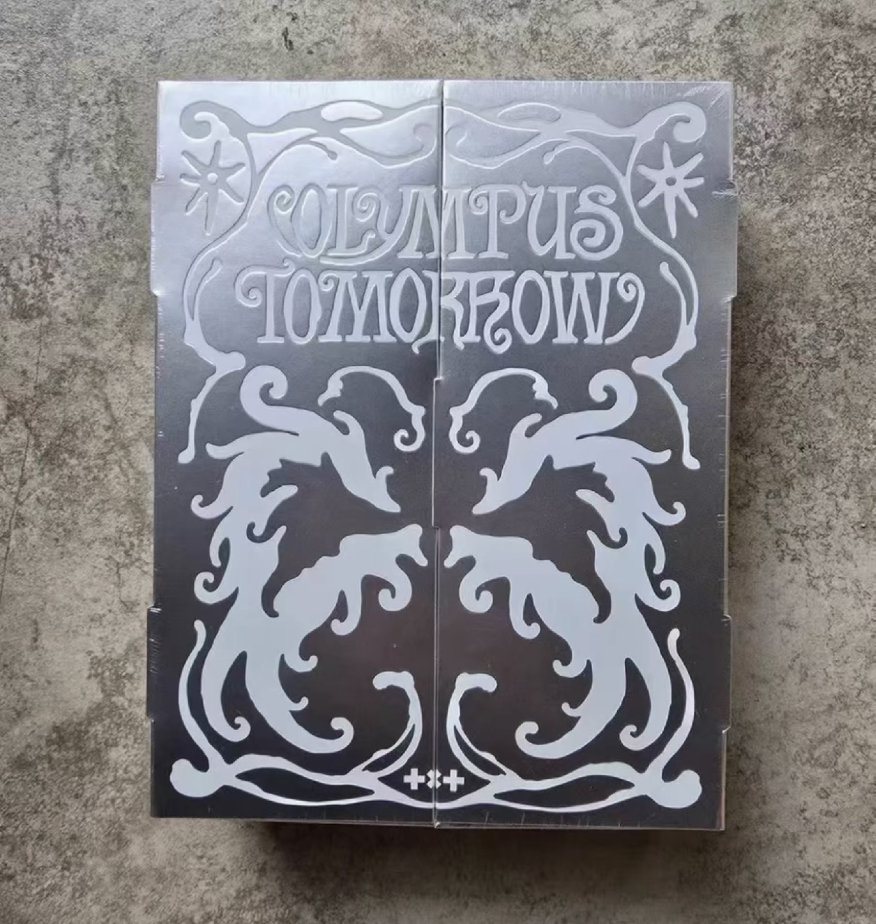 Txt 2026 seasons greetings brand new, Hobbies & Toys, Collectibles ...