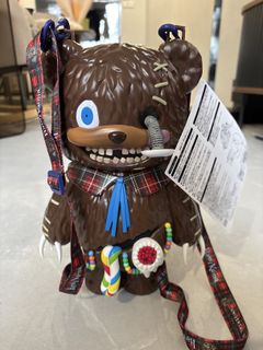 Universal Studios Spider-Man Photo Holder, Hobbies & Toys, Toys & Games ...