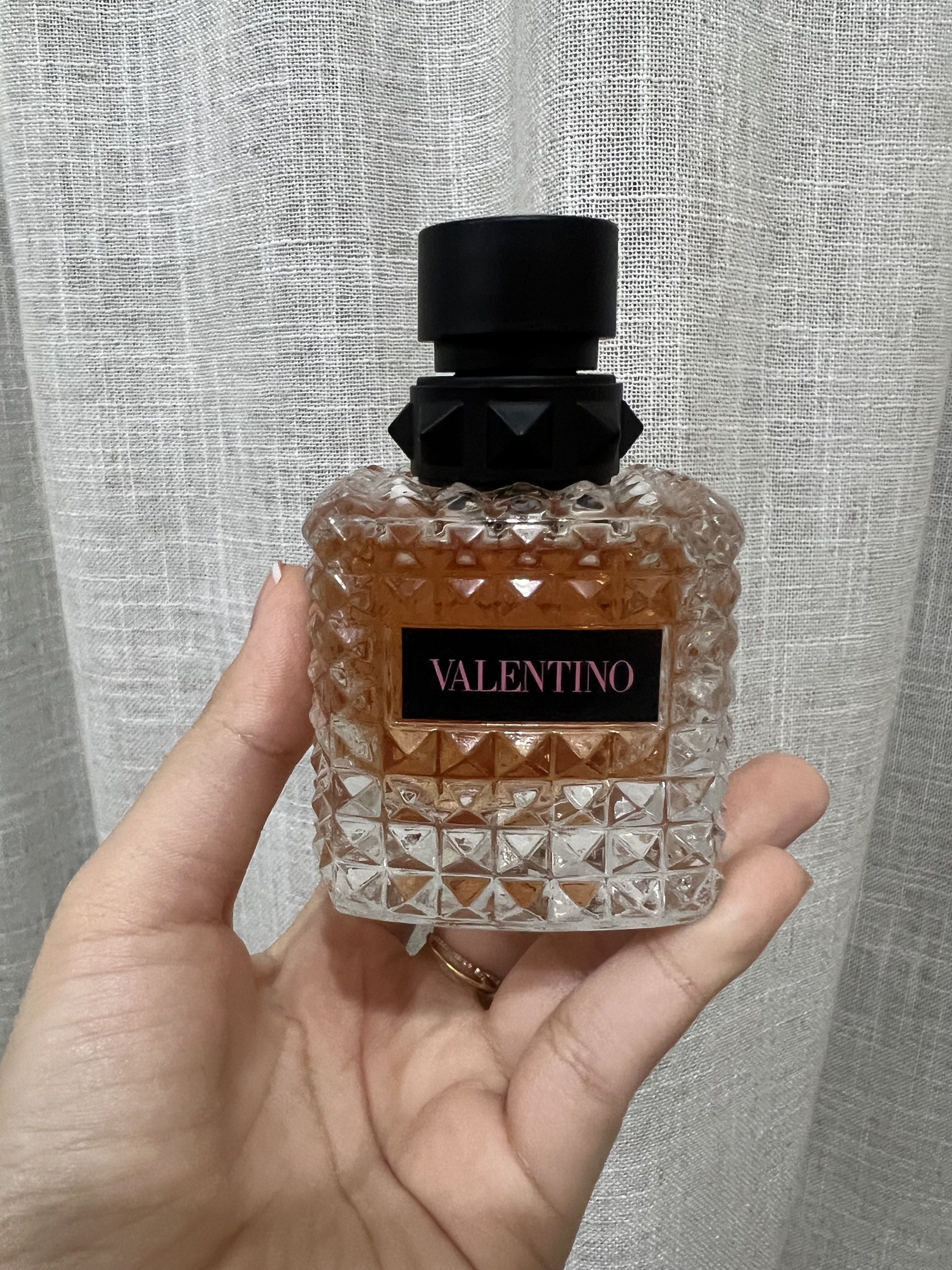 Valentino Donna Born in Roma Eau de Parfum 50ml, Beauty & Personal Care ...