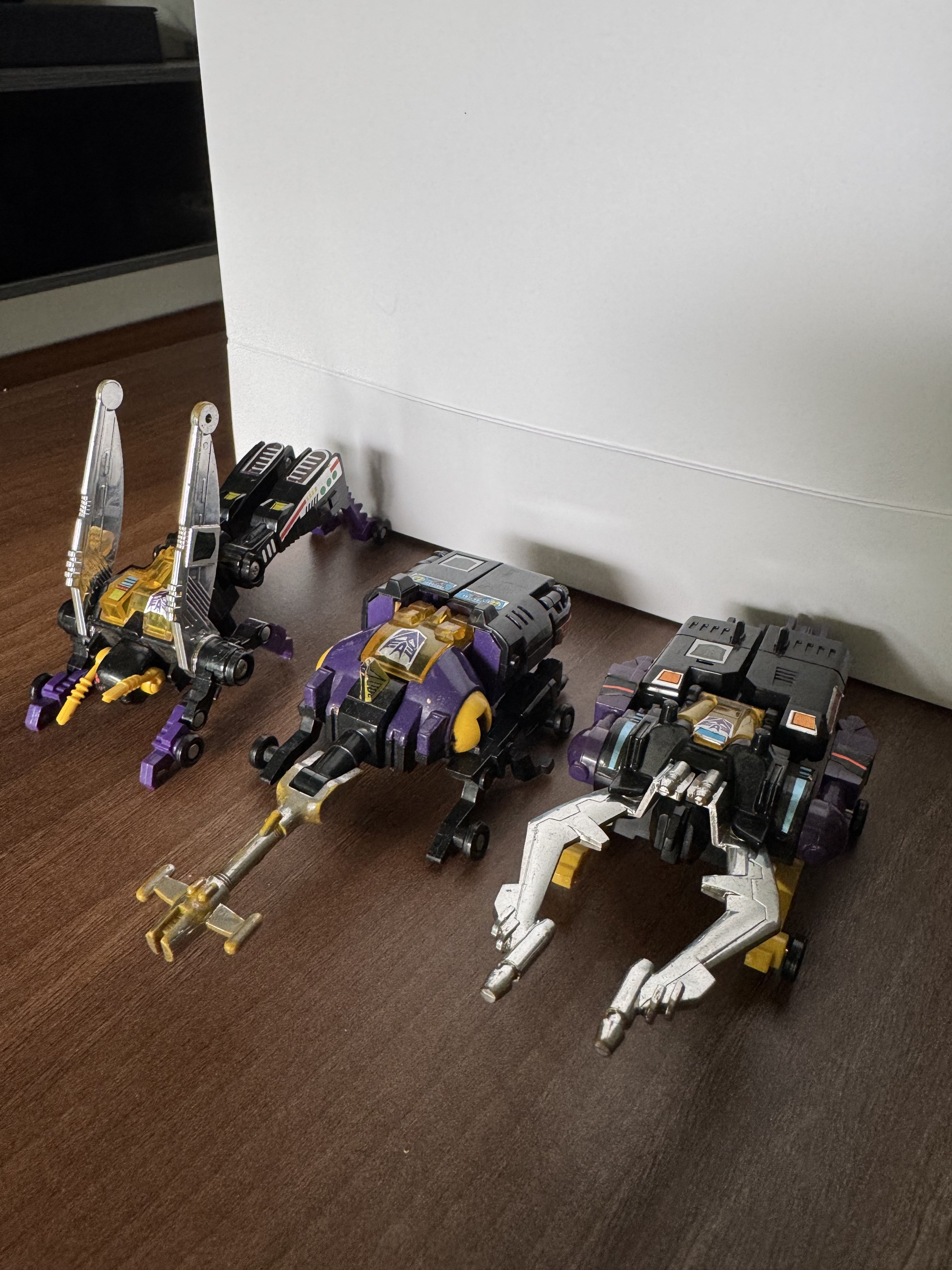 Vintage Transformers Insecticons - Complete Set, Hobbies & Toys, Toys ...