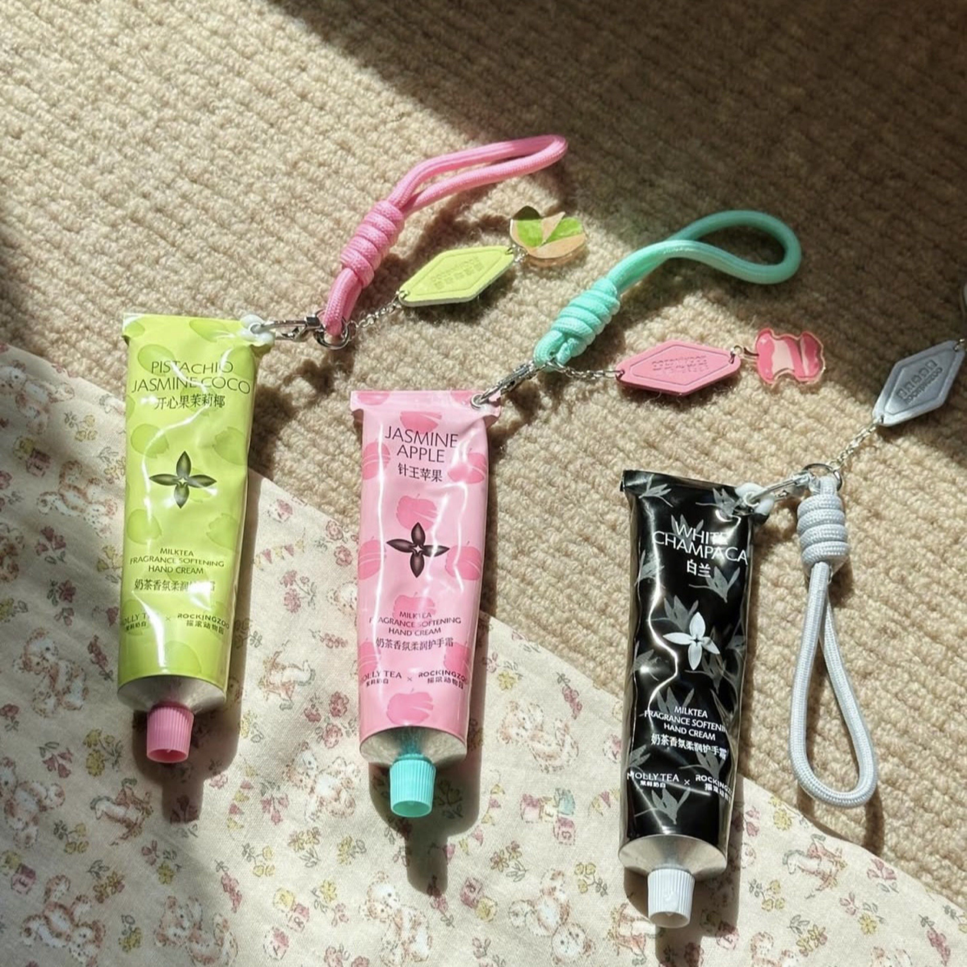 Y2K Molly Tea Hand Cream Keychain - Molly Tea x Rocking Zoo, Beauty ...