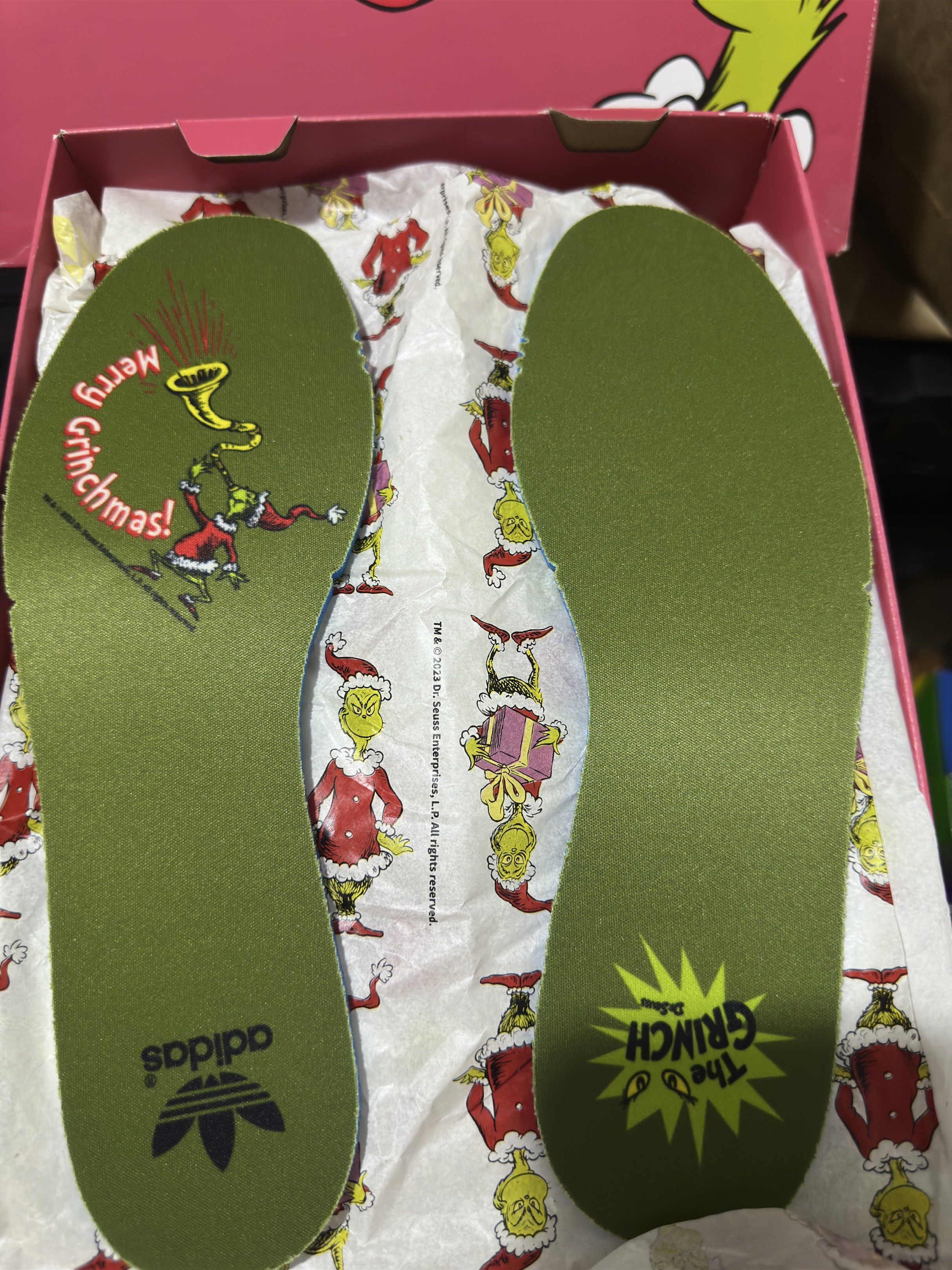 ADIDAS FORUM LOW X THE GRINCH, Men's Fashion, Footwear, Sneakers on ...