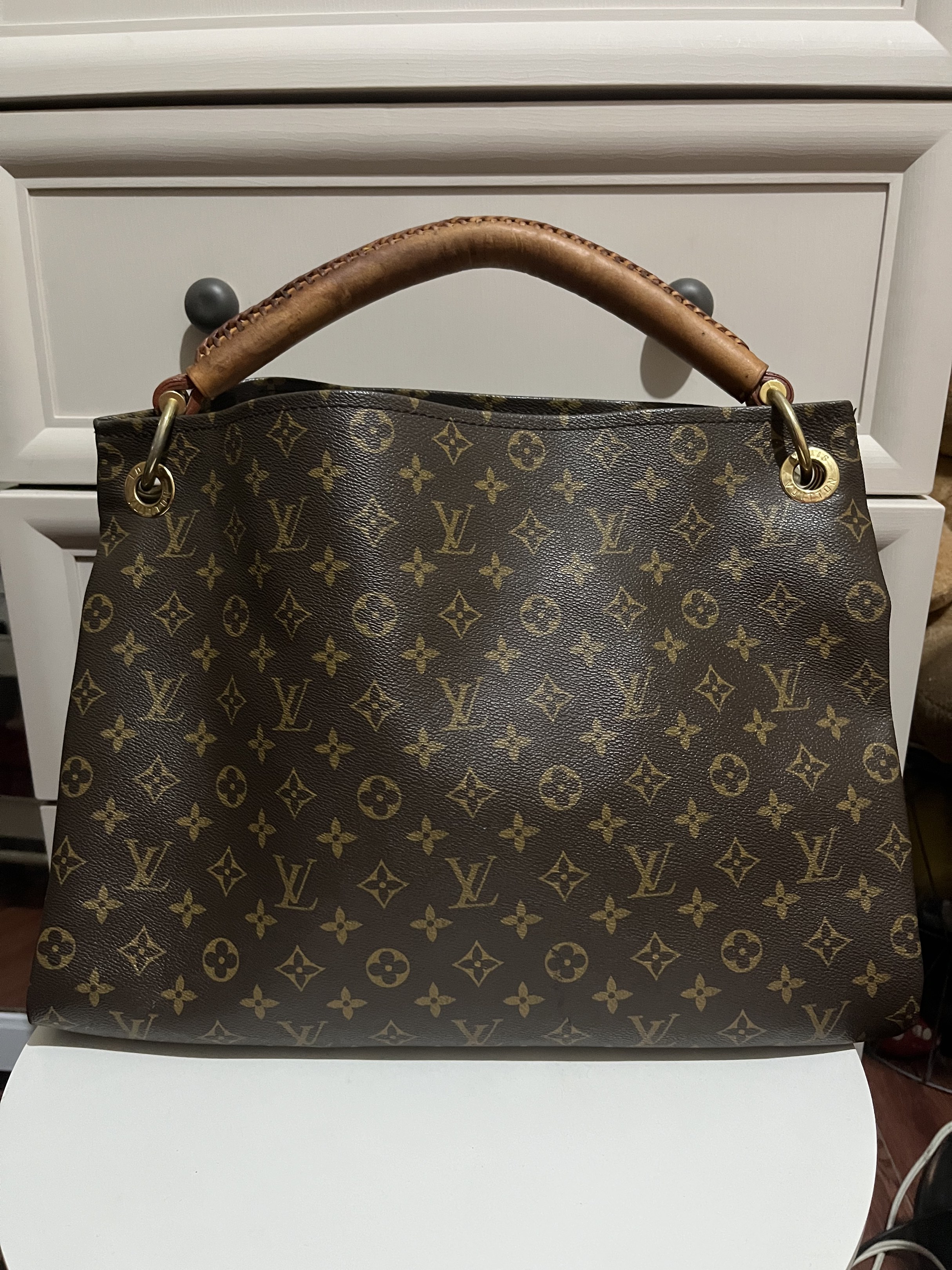 Artsy hobo LV, Women's Fashion, Bags & Wallets, Tote Bags on Carousell