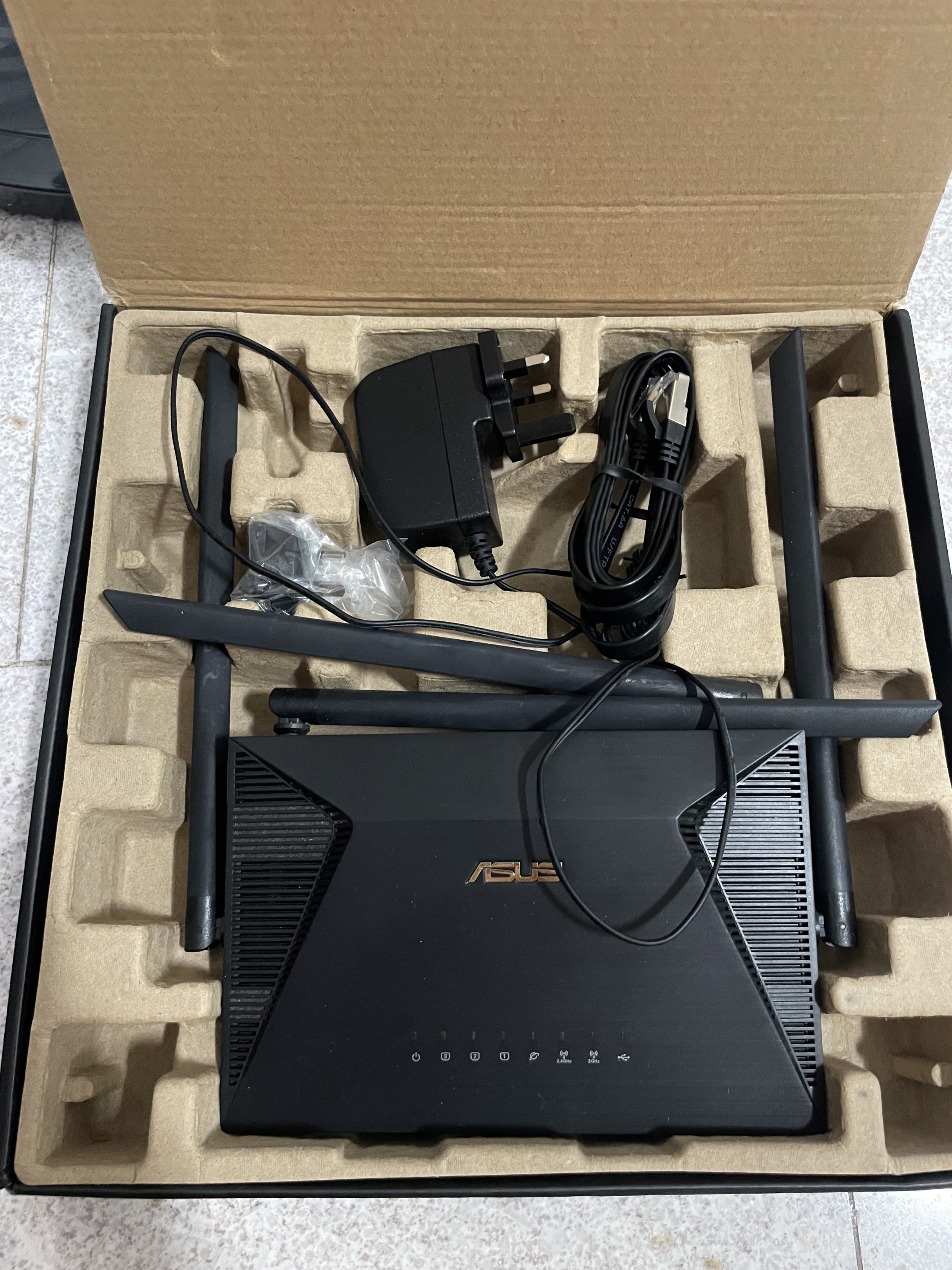 ASUS RT-AX53U AX1800 Dual Band WiFi 6 Router, Computers & Tech, Parts ...