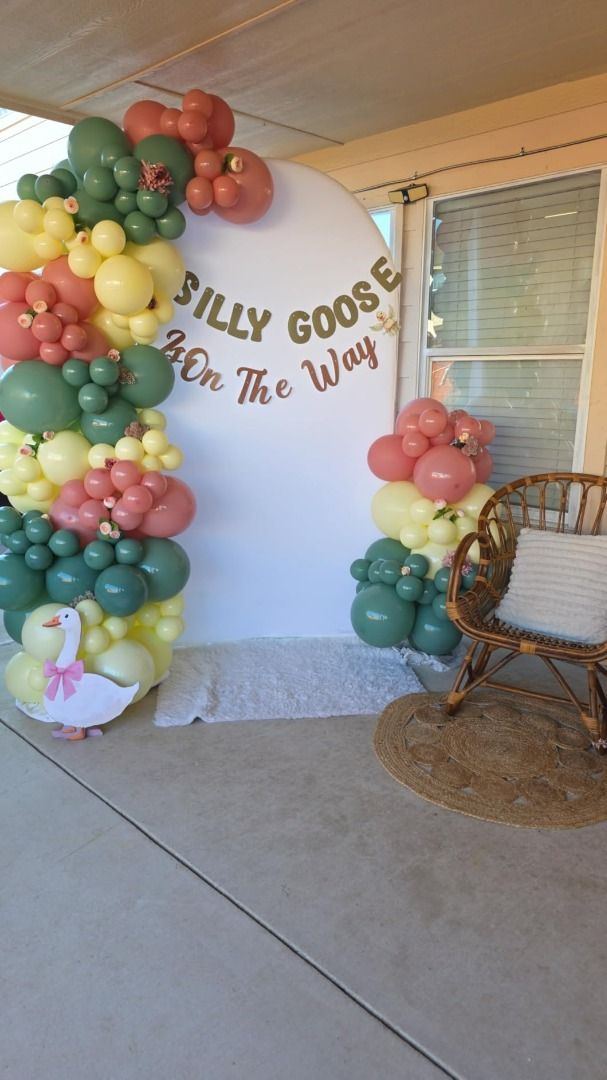 BALLON garland backdrop setup birthday celebration wedding anniversary ...