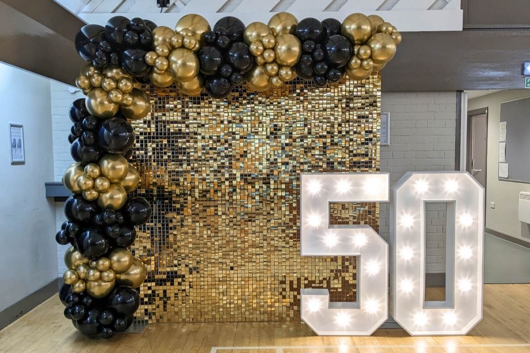 BALLON garland backdrop setup birthday celebration wedding anniversary ...