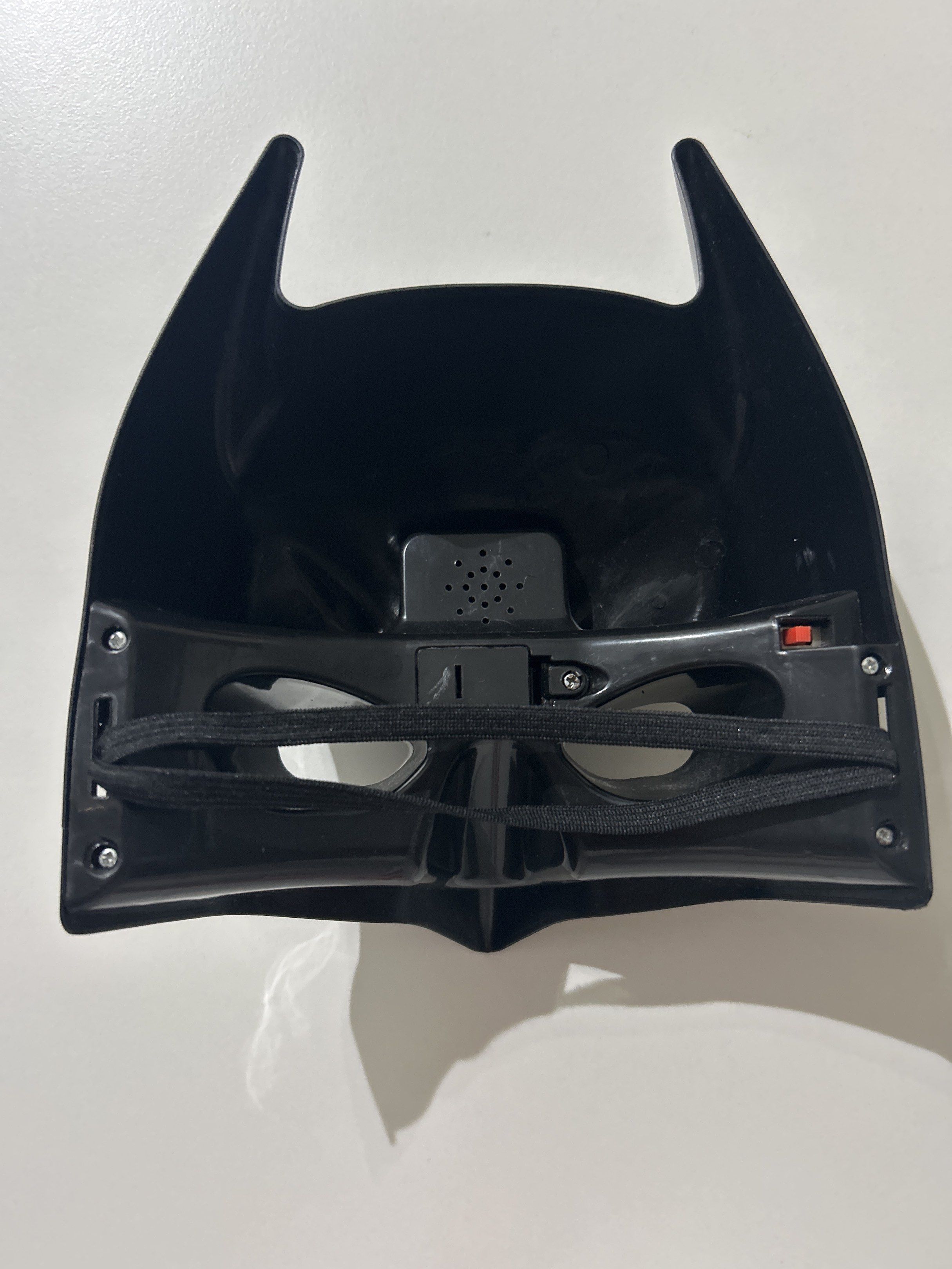 Batman mask (w light&sound), Hobbies & Toys, Toys & Games on Carousell
