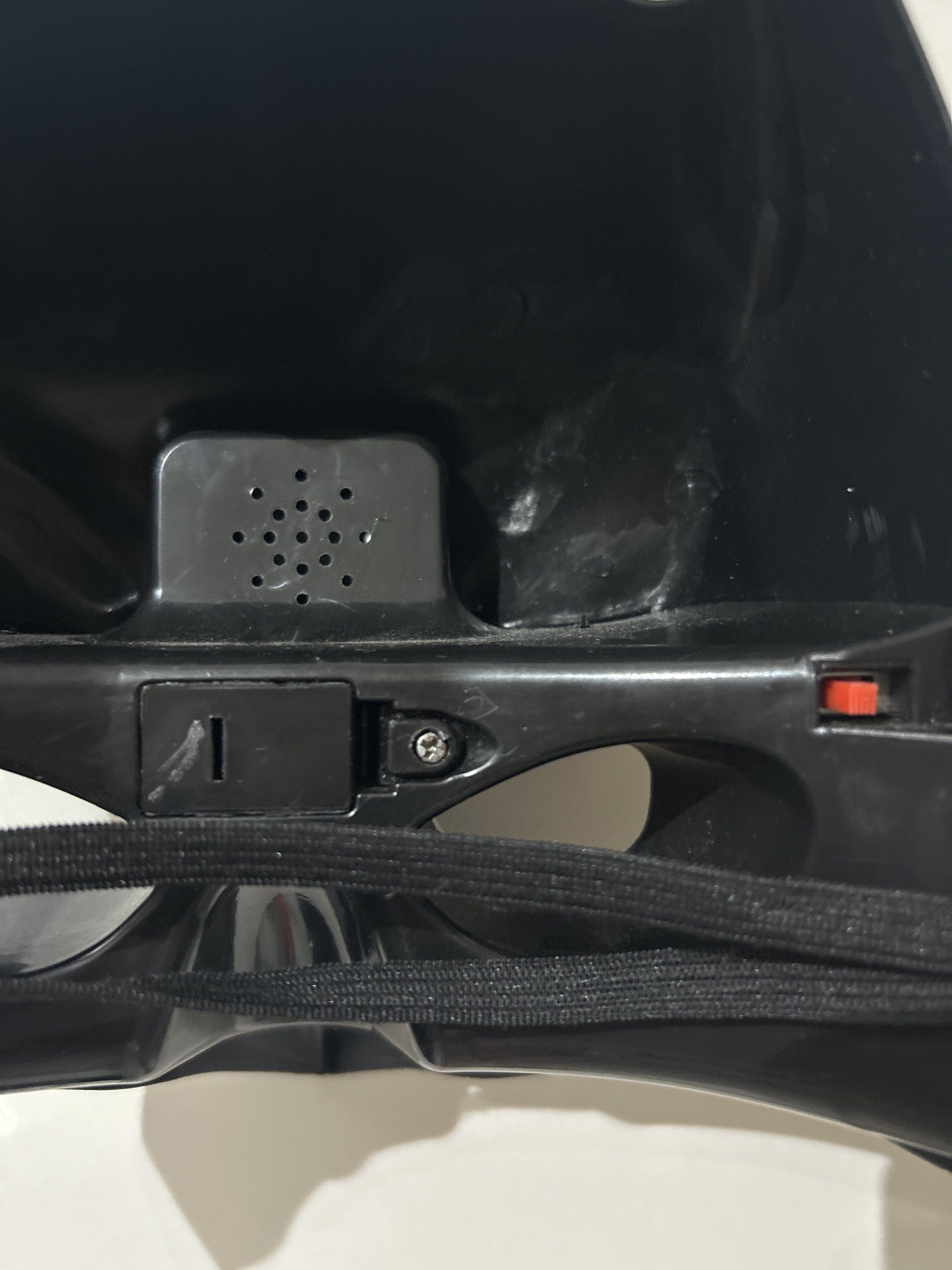 Batman mask (w light&sound), Hobbies & Toys, Toys & Games on Carousell