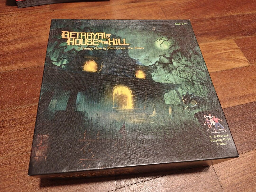 Betrayal at House on the Hill 2nd Ed., Hobbies & Toys, Toys & Games on ...