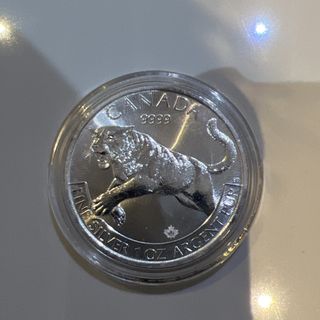 Canadian $5 Coin, Hobbies & Toys, Memorabilia & Collectibles, Currency ...