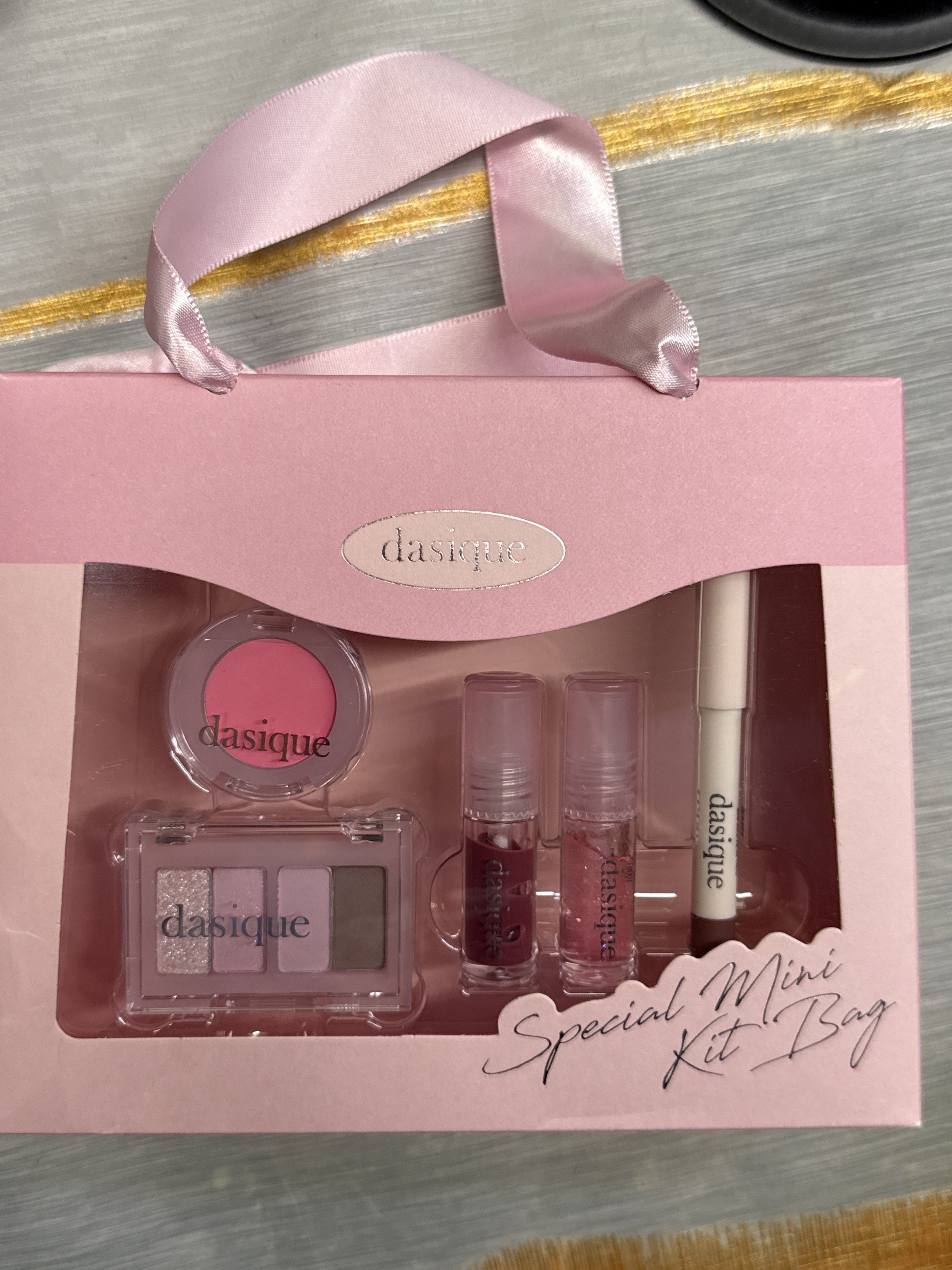 Dasique Special Mini Kit Bag #Cool, Beauty & Personal Care, Face ...