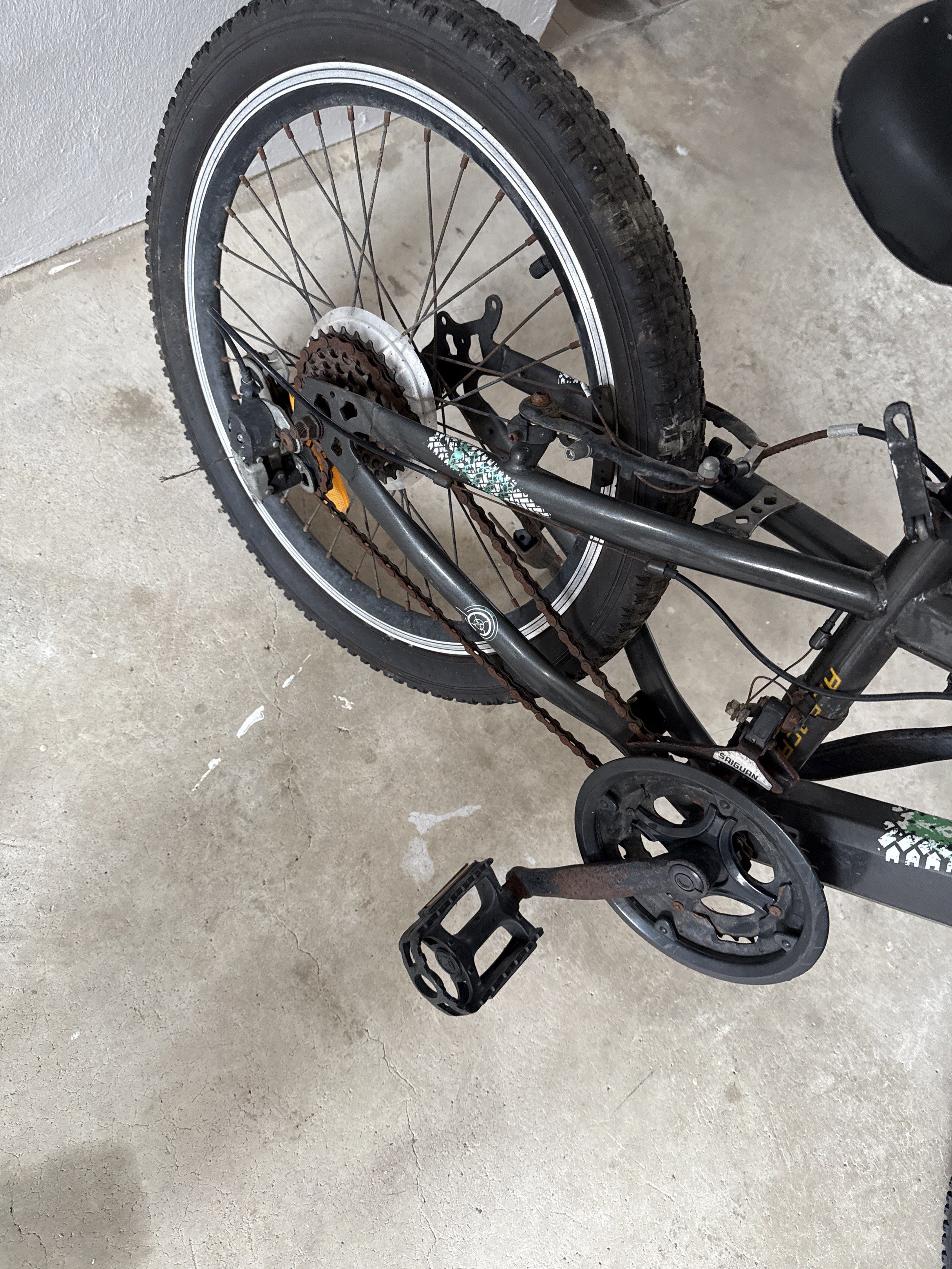 Elite Junior Mountain Bike, Sports Equipment, Bicycles & Parts ...