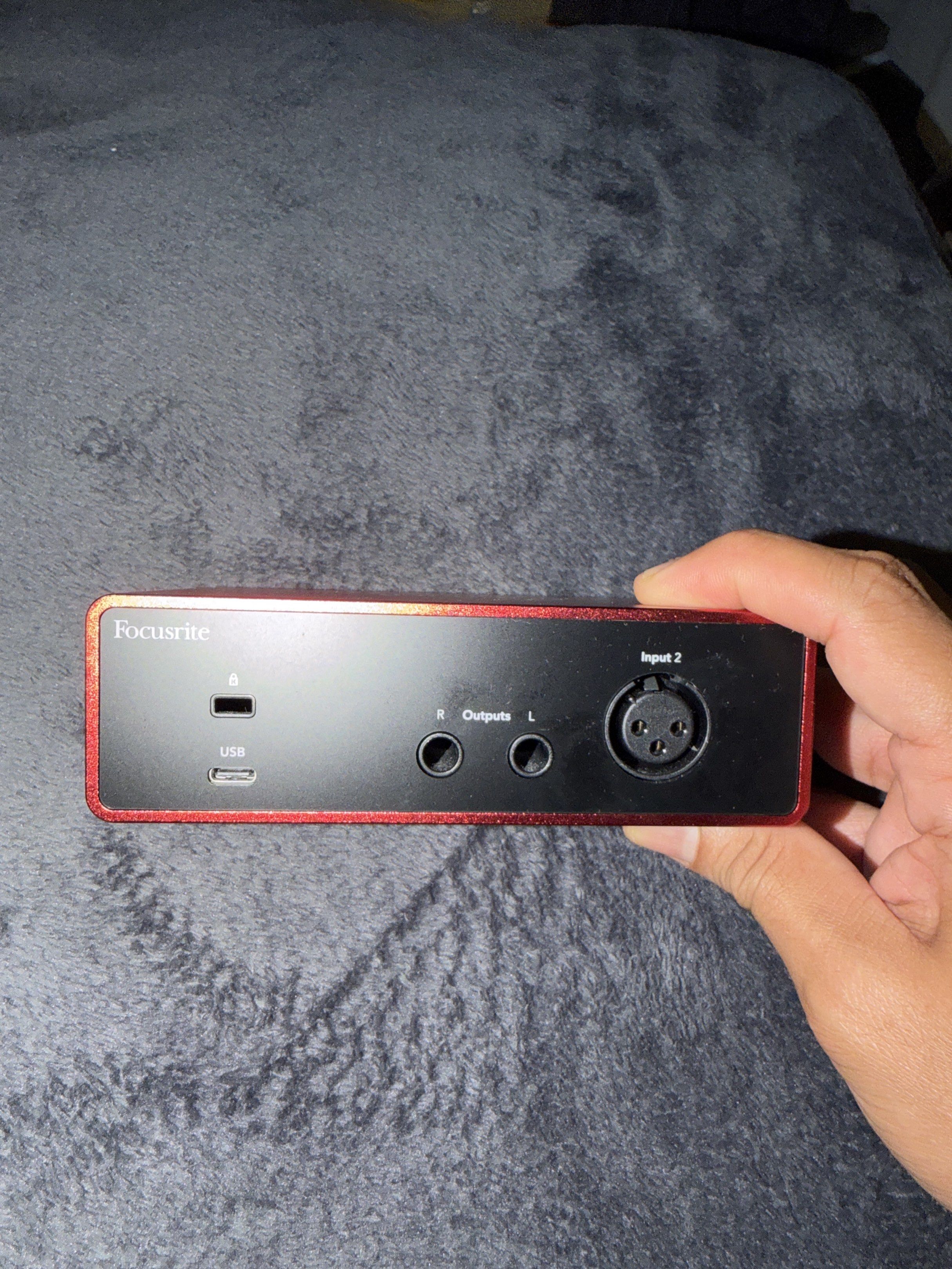 Focusrite Scarlett Solo (4th Gen) Audio Interface, Audio, Other Audio ...